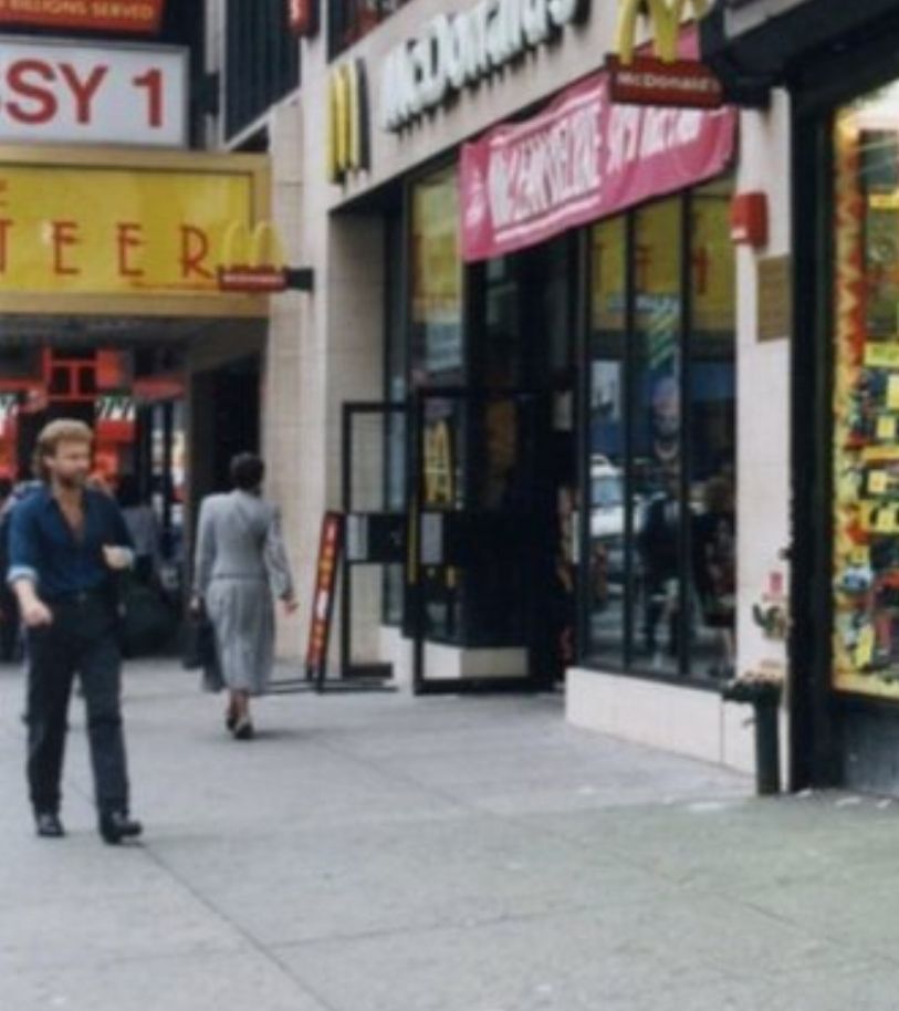 Is this Chuck Norris? | Scrolller