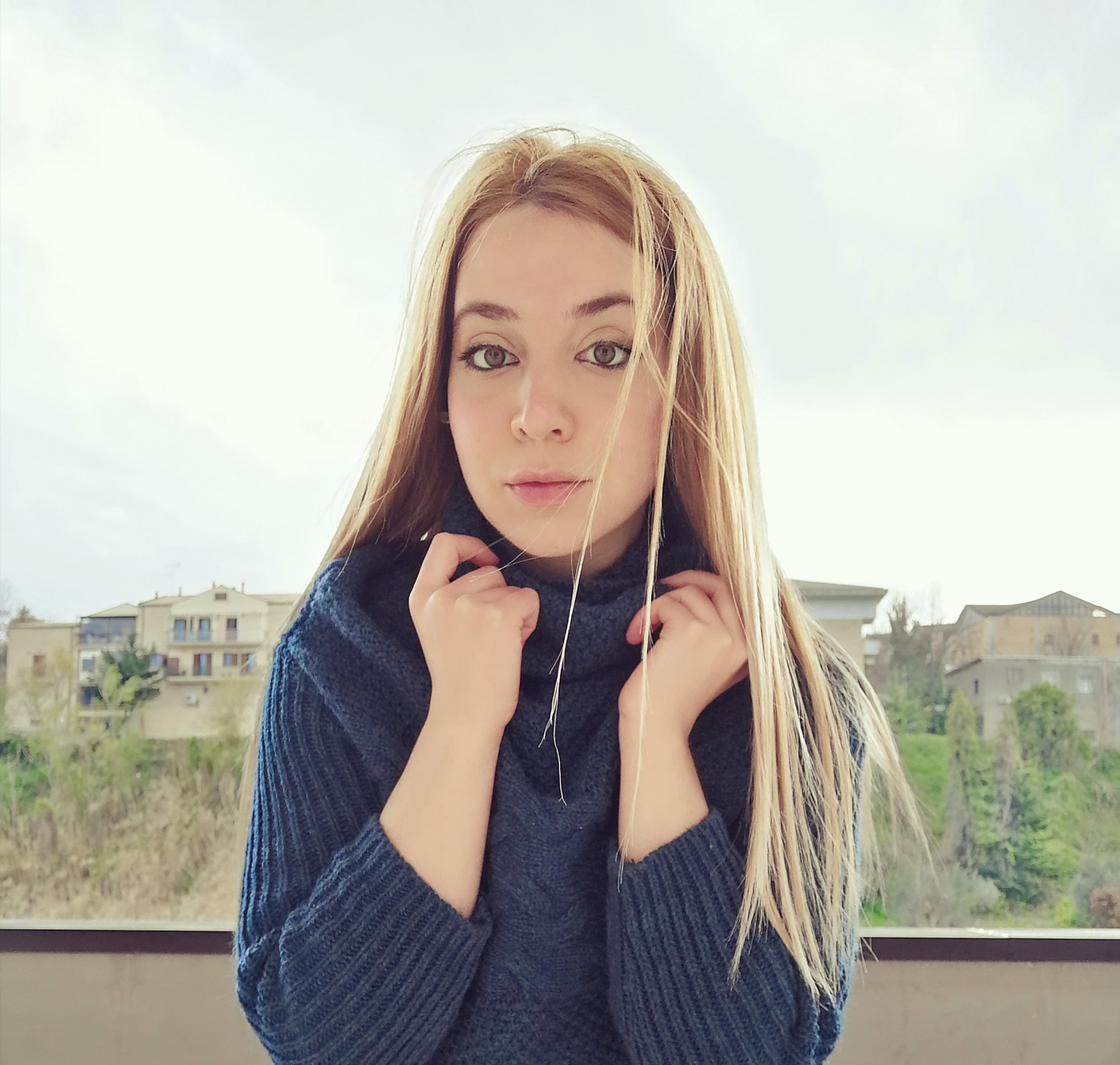 Is this pic beautiful? Please be honest. 23F | Scrolller