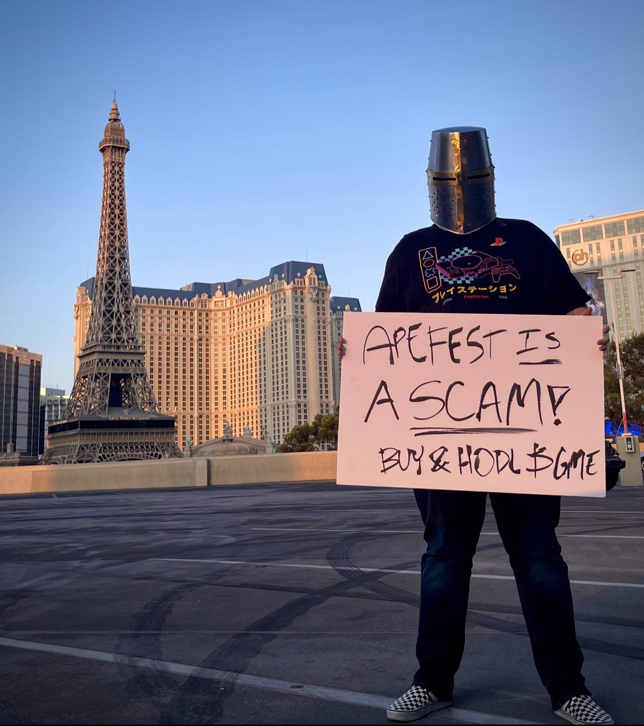 Is this Vegas ape welcome here? 💜 | Scrolller