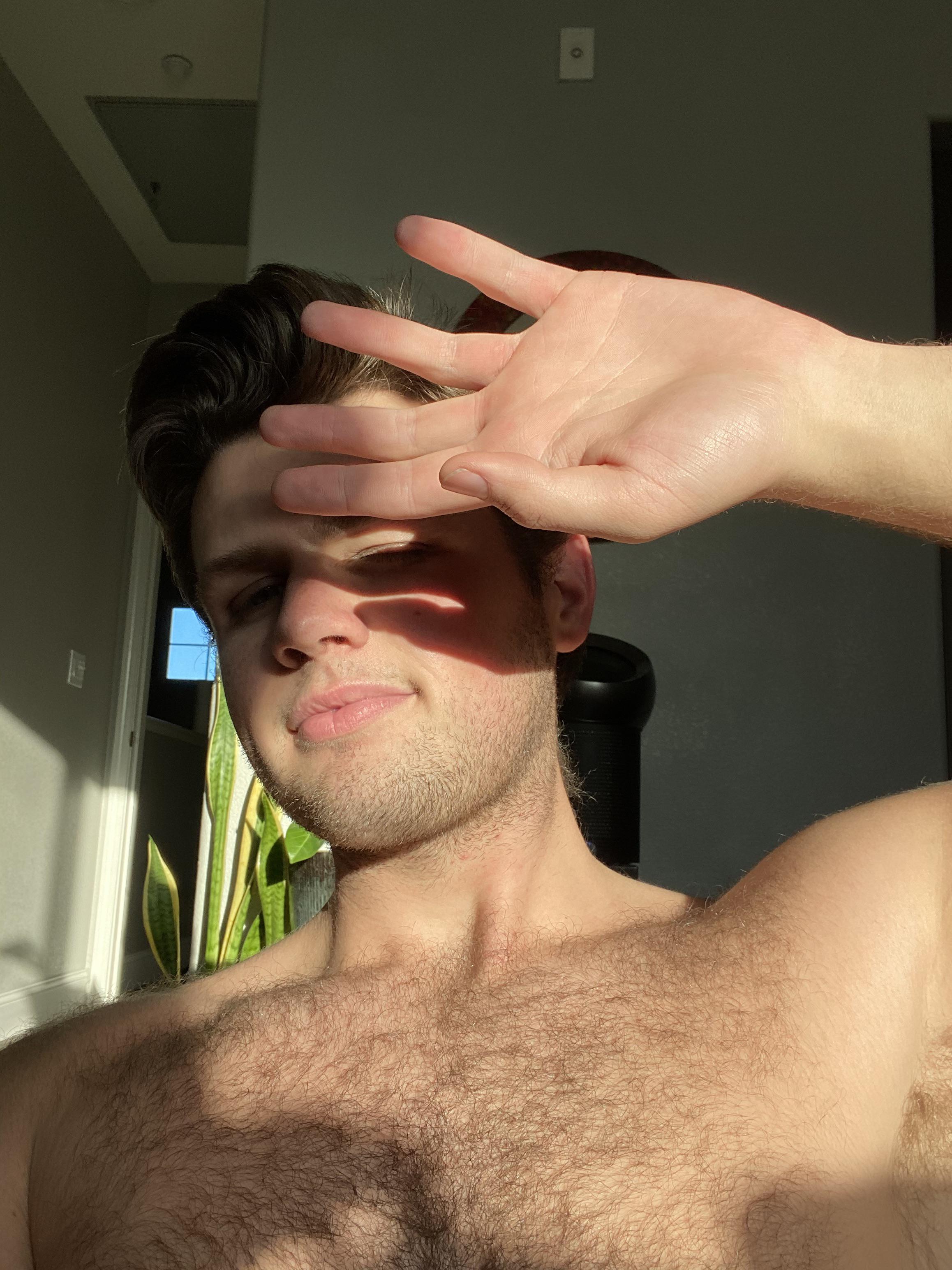 It’s a little bright | Scrolller