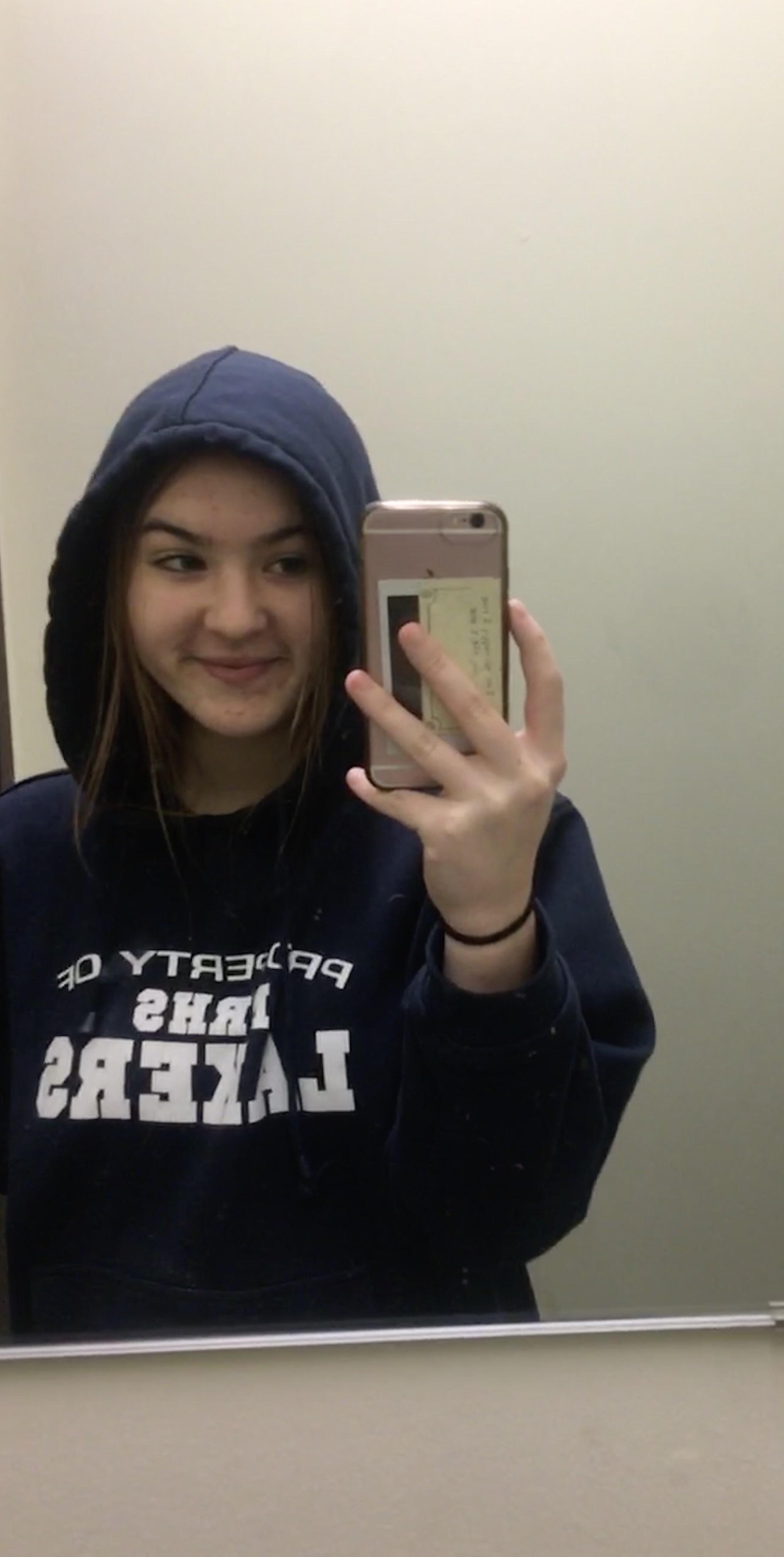 it’s my cake day 🥰🥰 | Scrolller