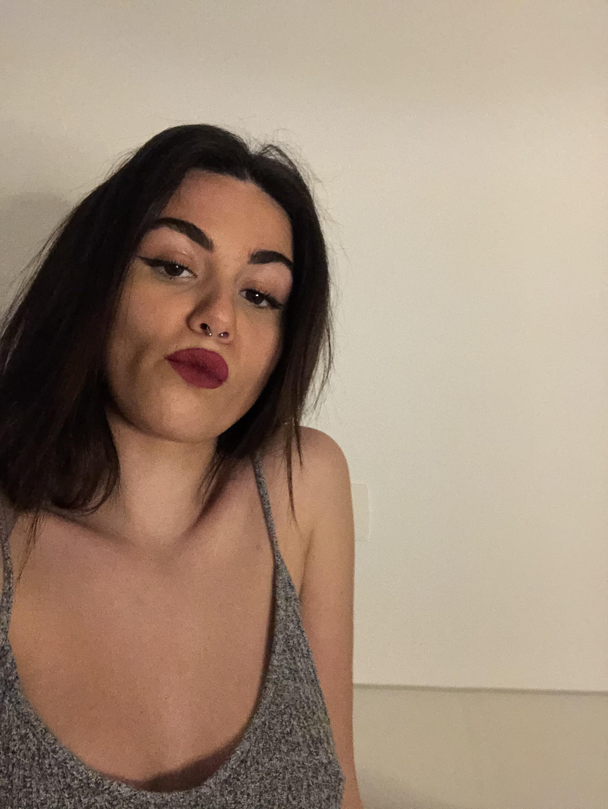 Italy (20) 🐰 | Scrolller