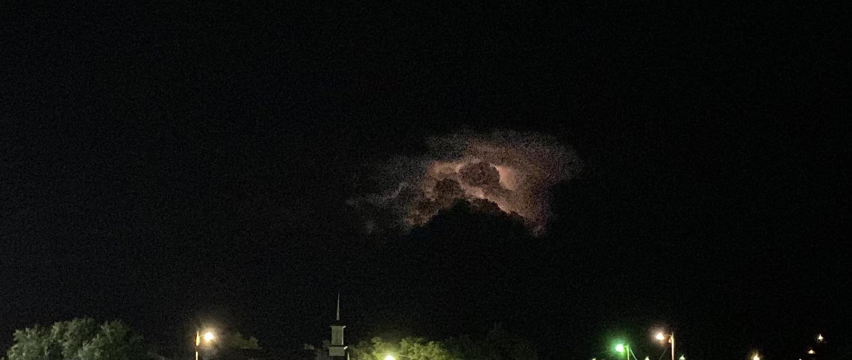 ITAP of a lightning cloud. | Scrolller