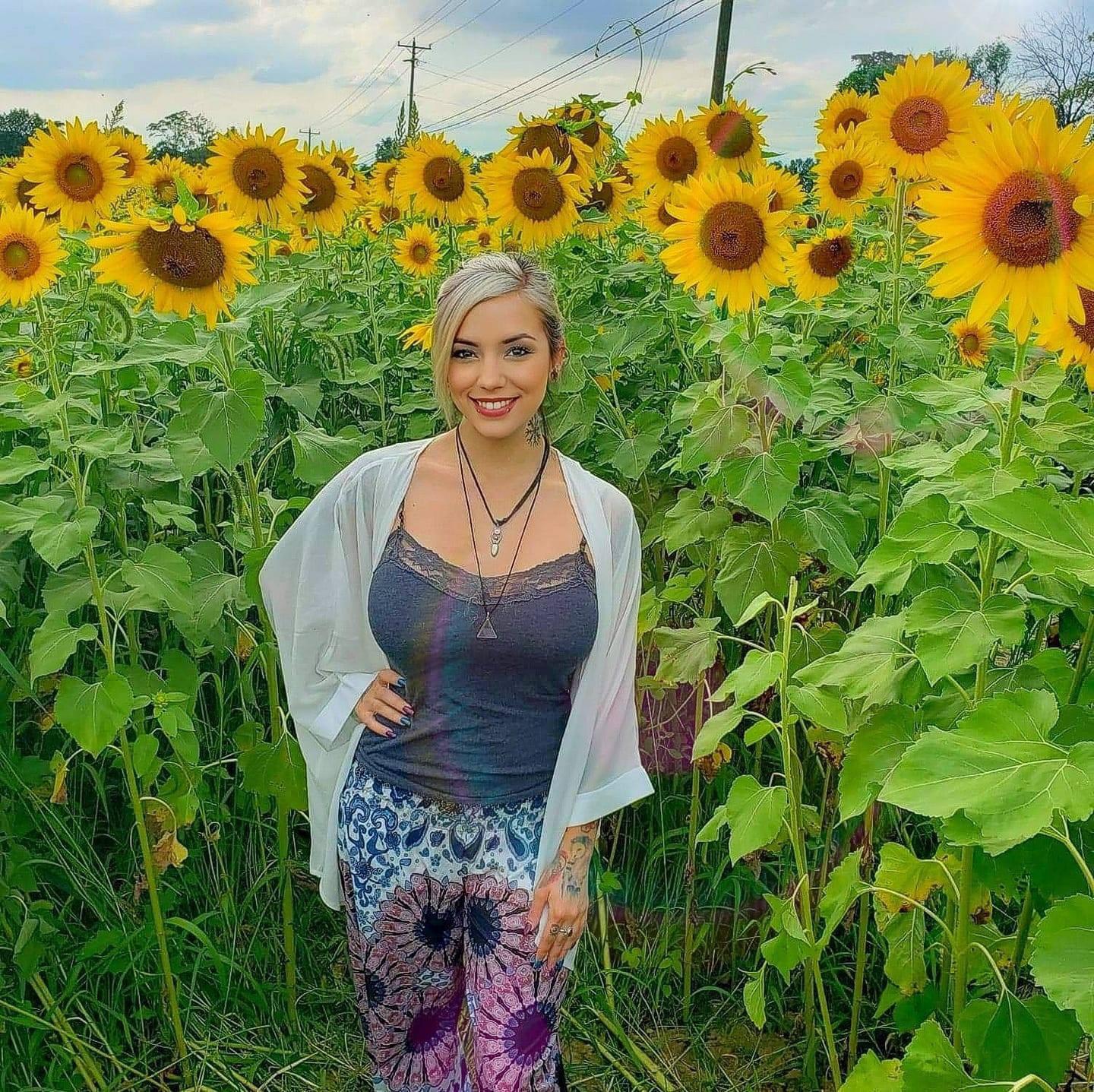 ITAP of my step sister | Scrolller