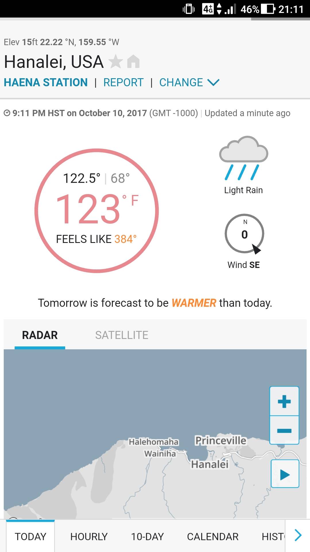 It's really hot in Hanalei apparently! | Scrolller