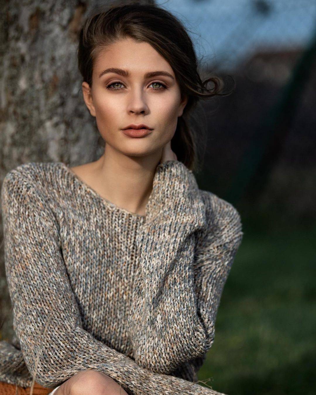 Janina Jv | Scrolller