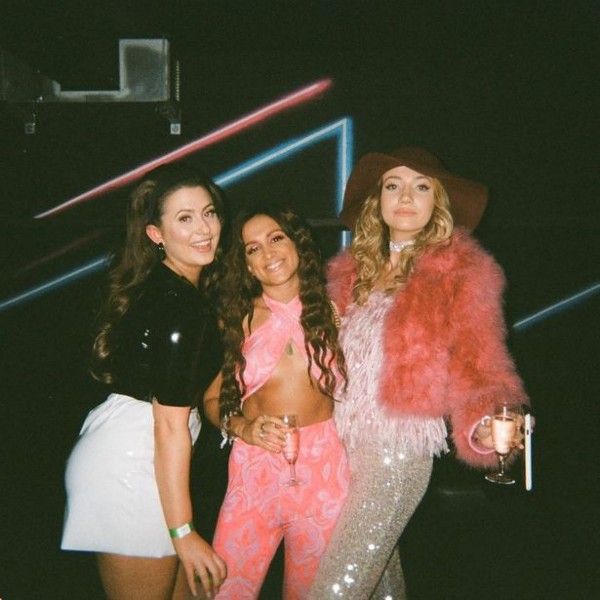 Jasmine Armfield, Amy-Leigh Hickman and Tilly Keeper | Scrolller