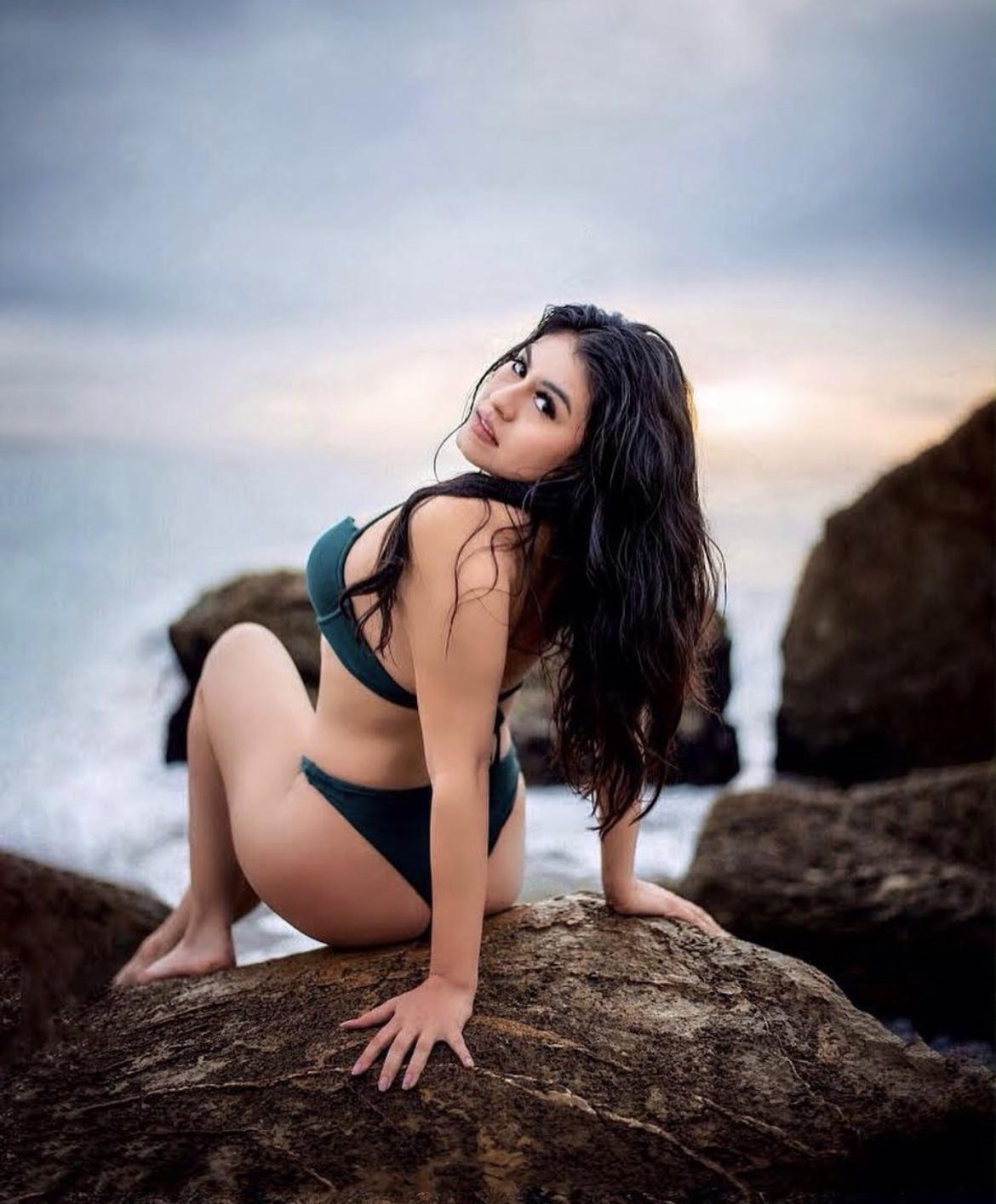 Jasmine Jewel | Scrolller