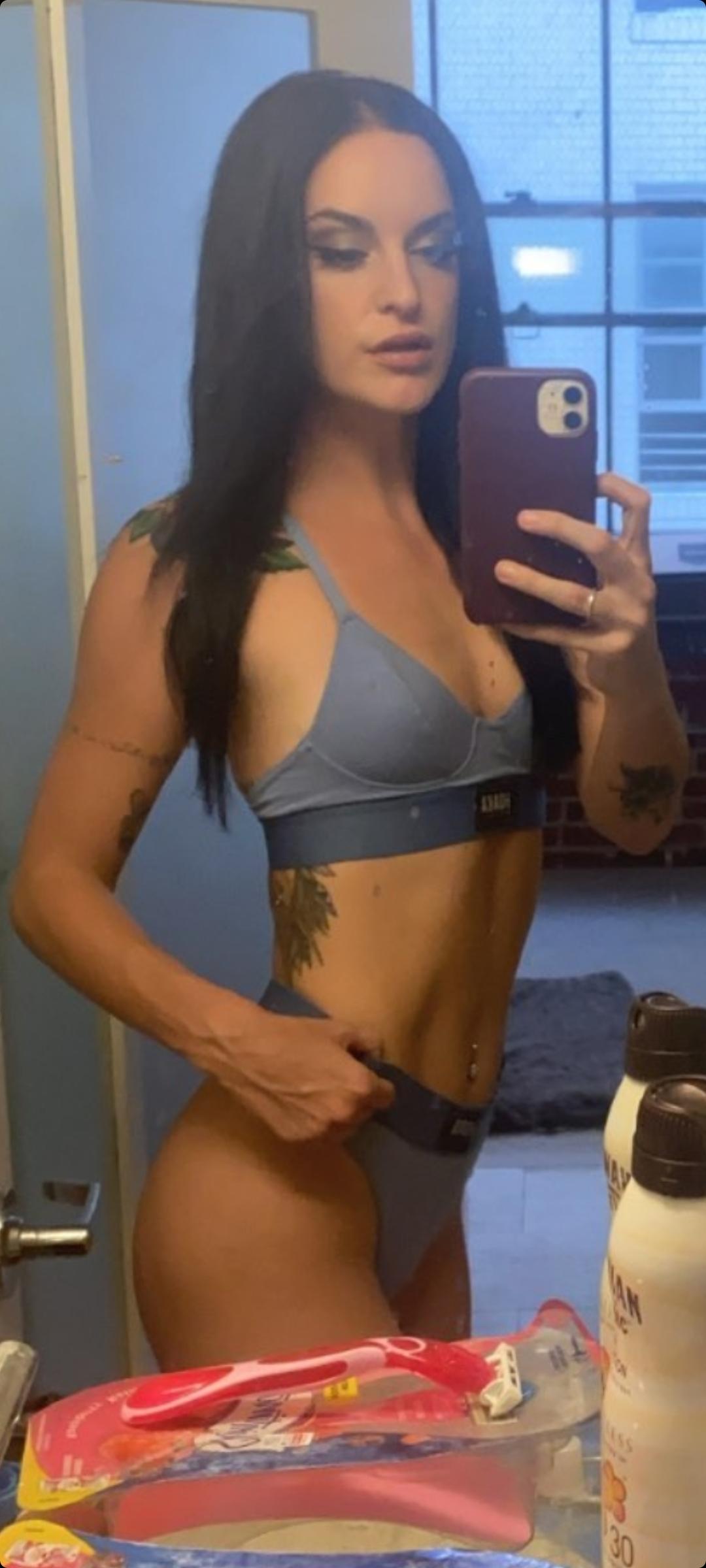 Jenna Brown | Scrolller