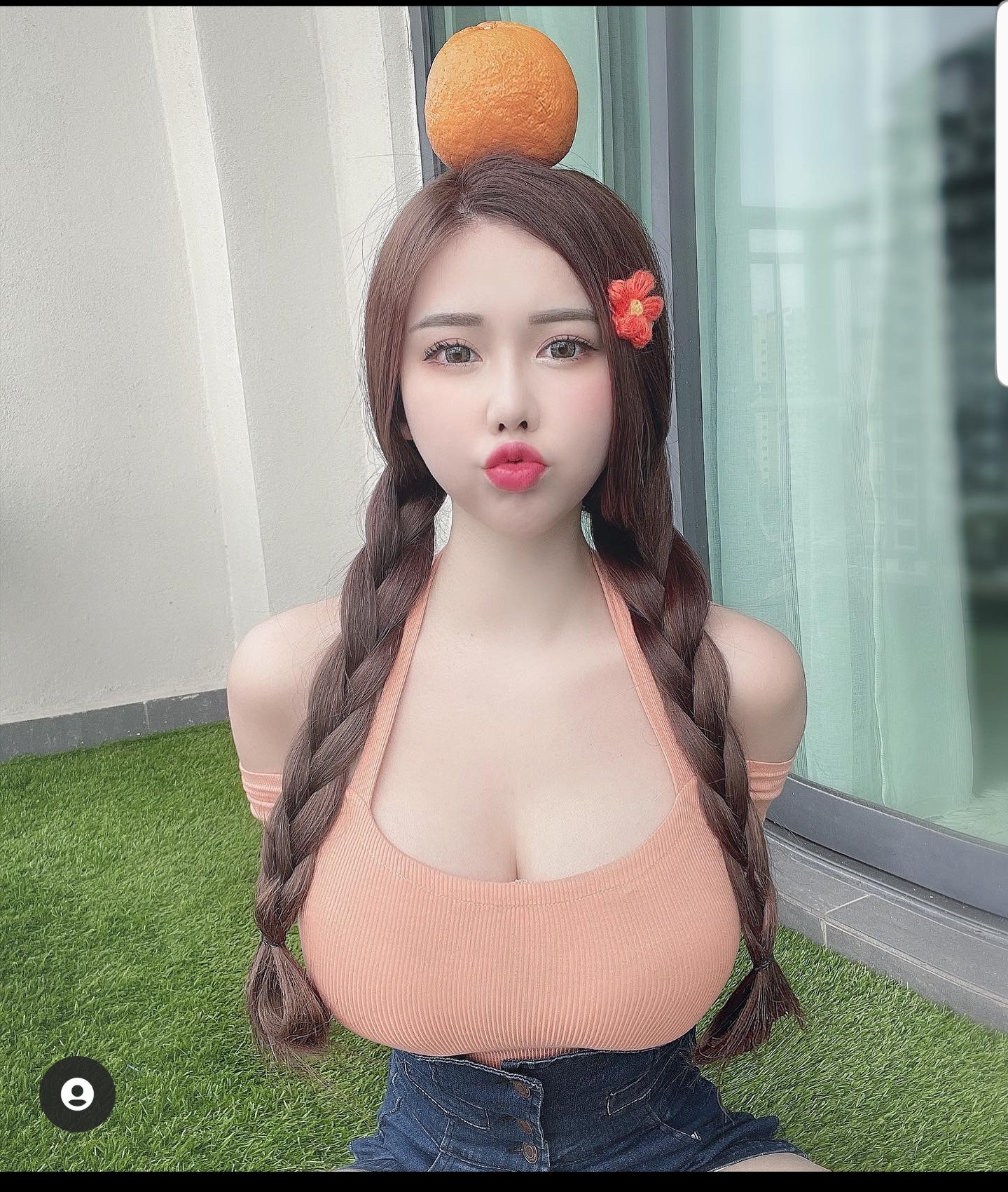 Jenna_Chew | Scrolller