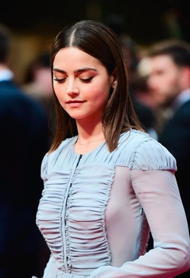 Jenna Coleman | Scrolller
