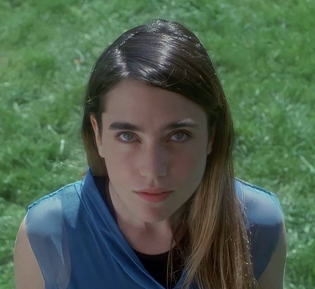 Jennifer Connelly Scrolller