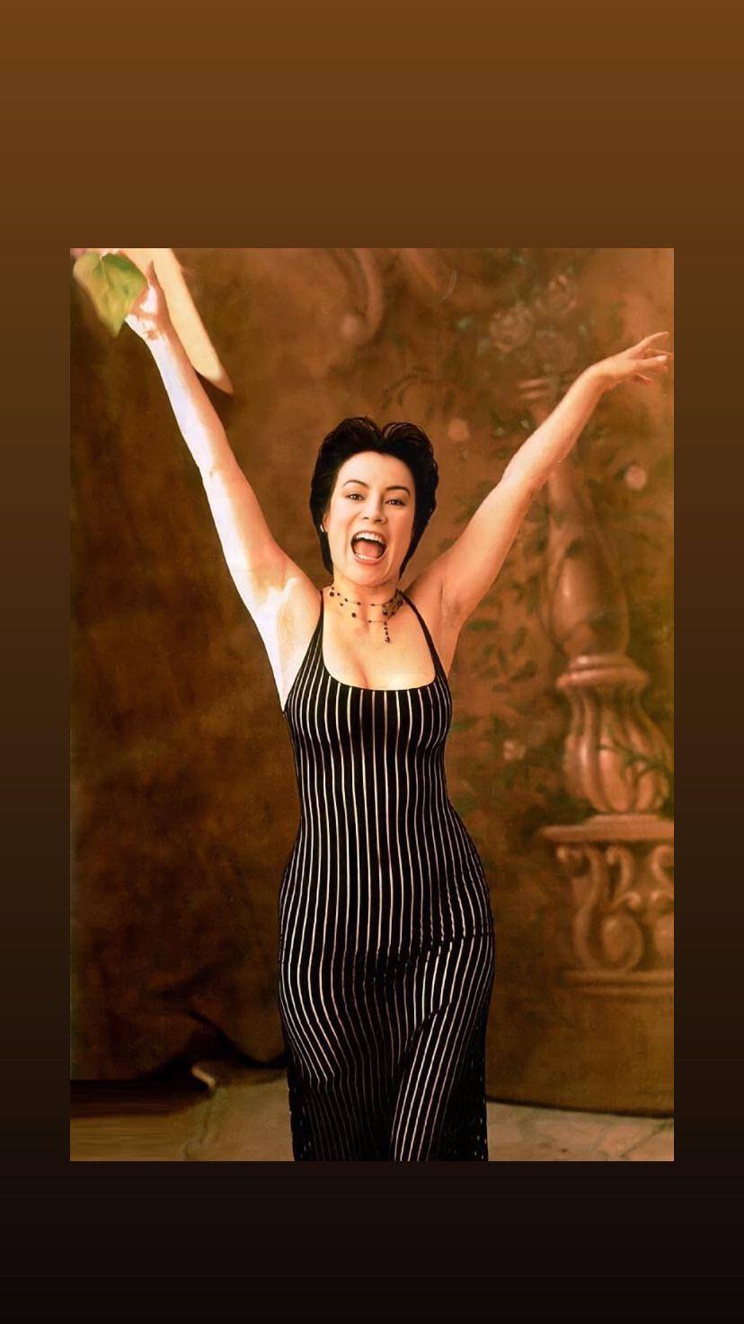 Jennifer Tilly’s beautiful belly in a sheer dress | Scrolller