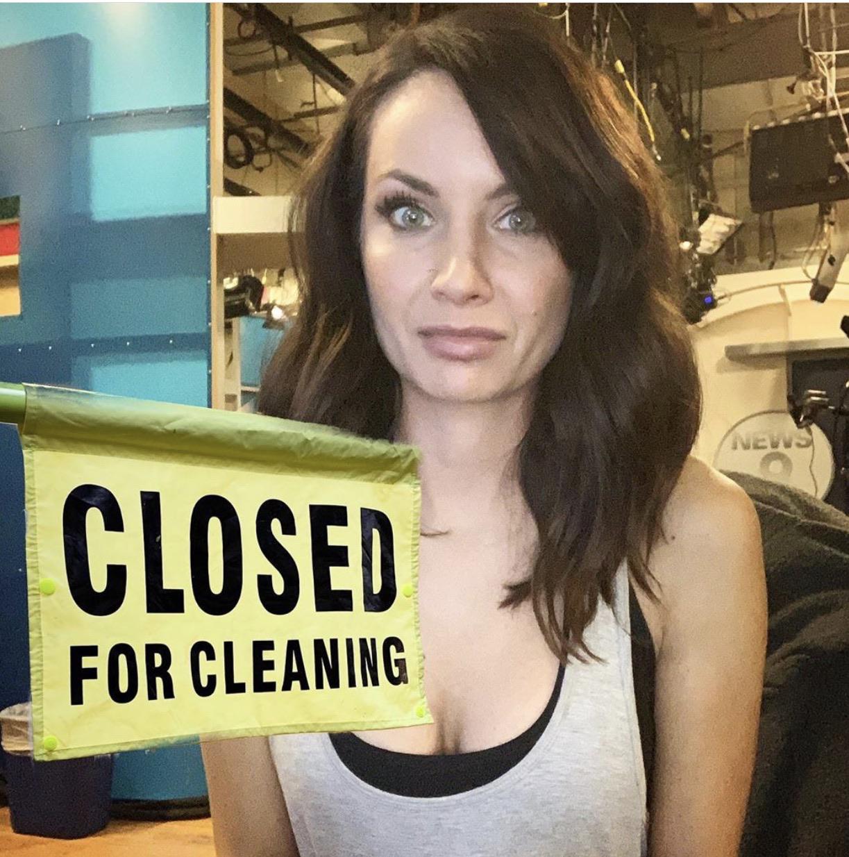 Jenny closed for cleaning | Scrolller