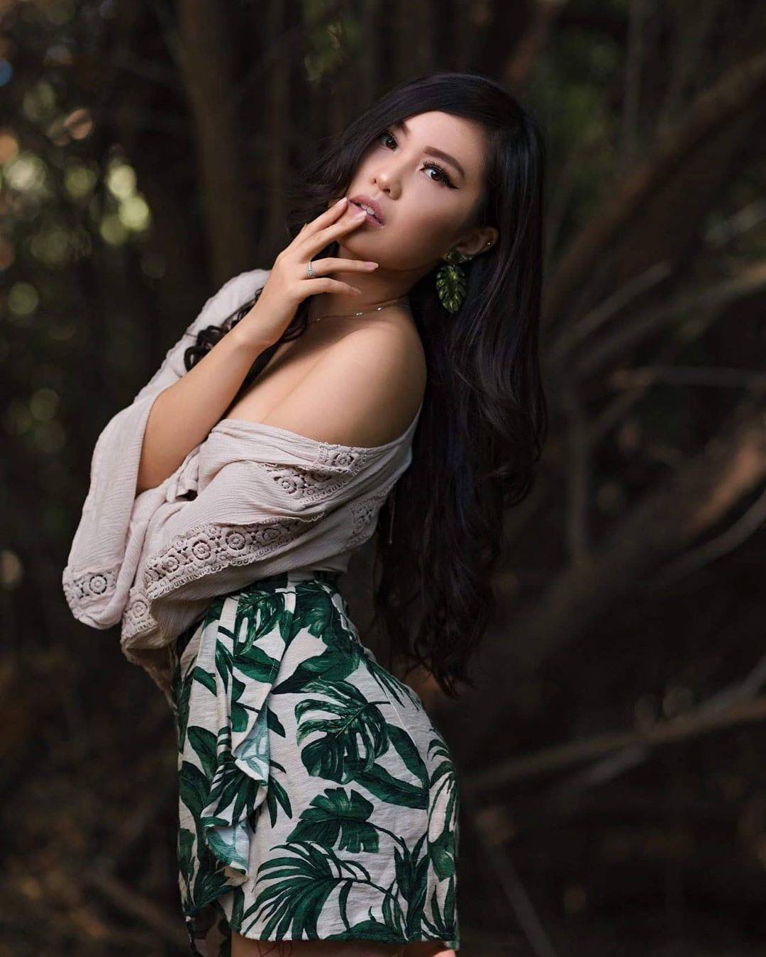 Jessica Lan Anh Nguyen | Scrolller