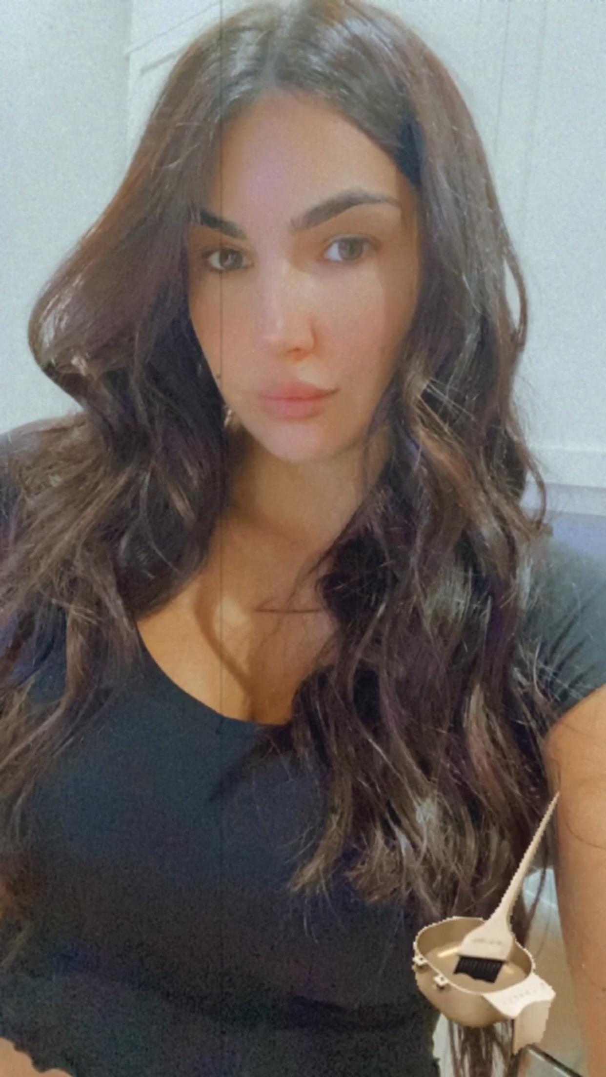 Jessica McKay | Scrolller