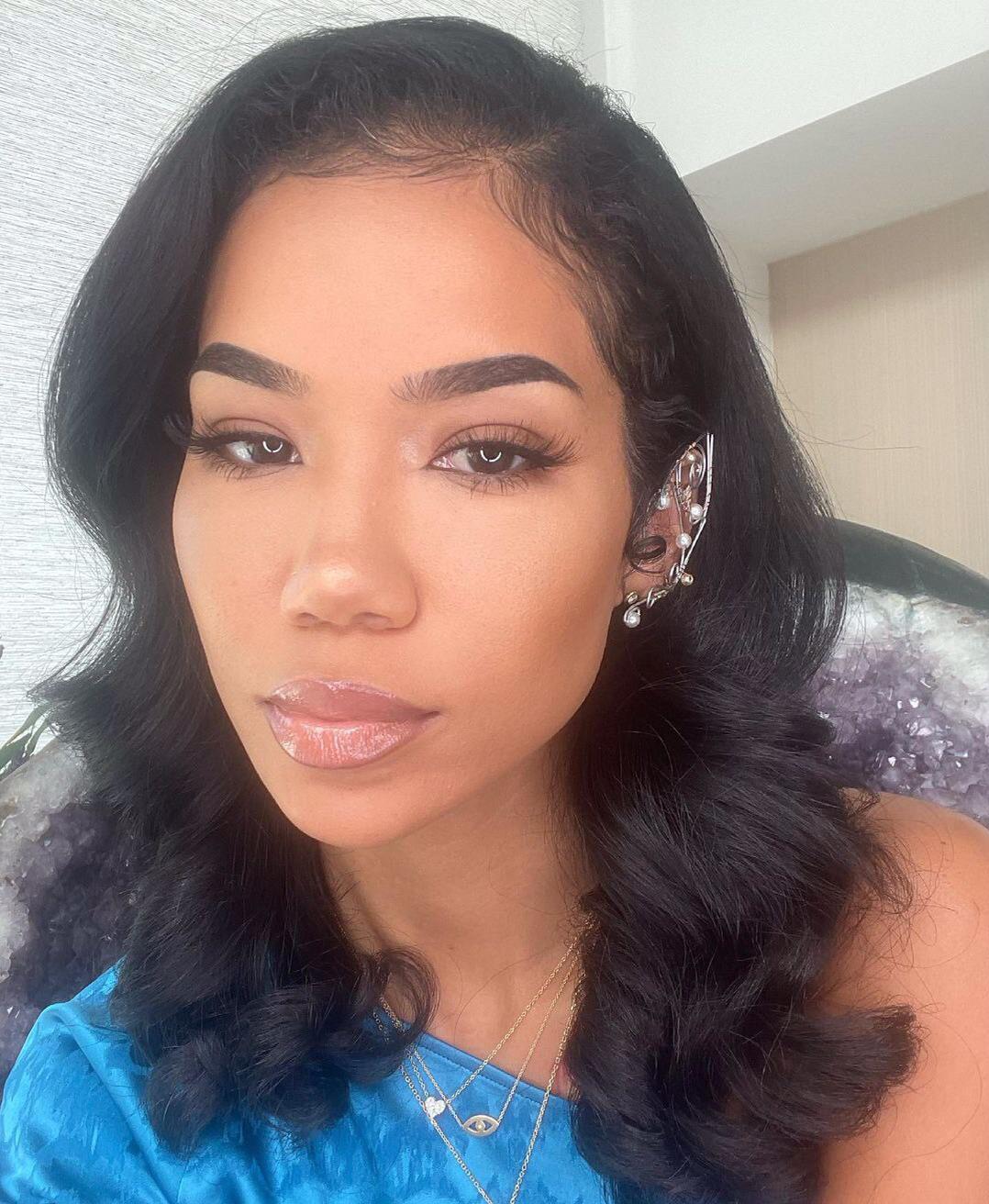 Jhene face needs a bukkake | Scrolller