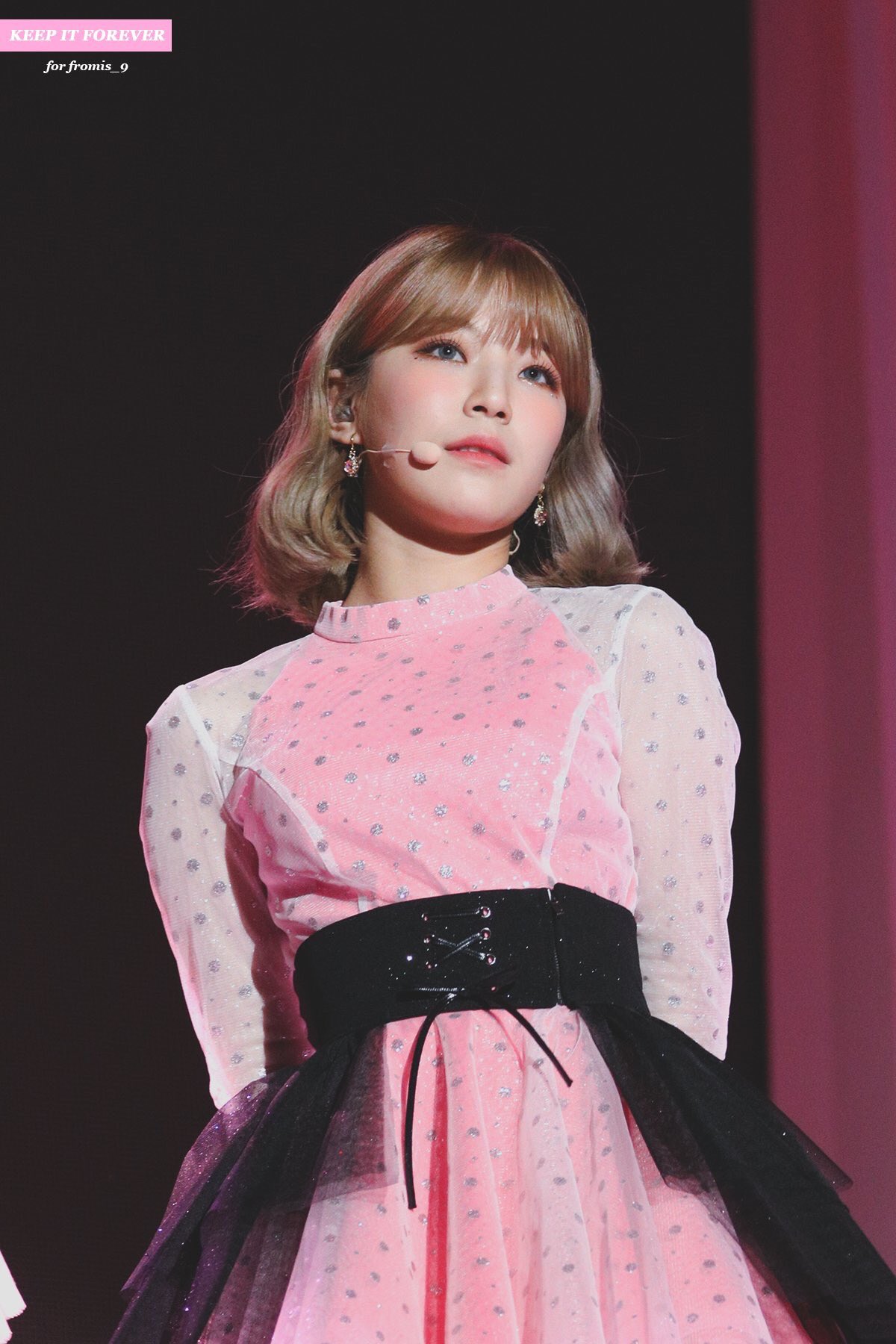 Jiheon In Pink | Scrolller