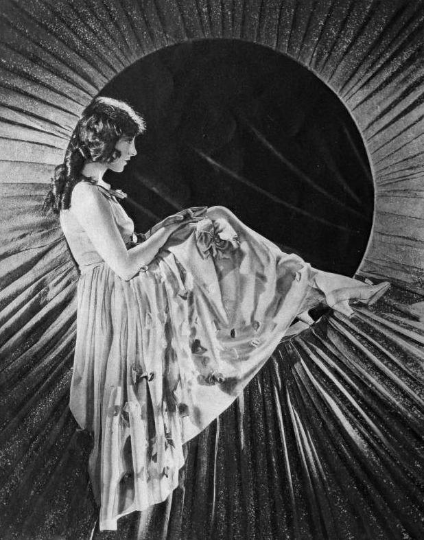 Jobyna Ralston, Picture Play Magazine, April 1926 | Scrolller