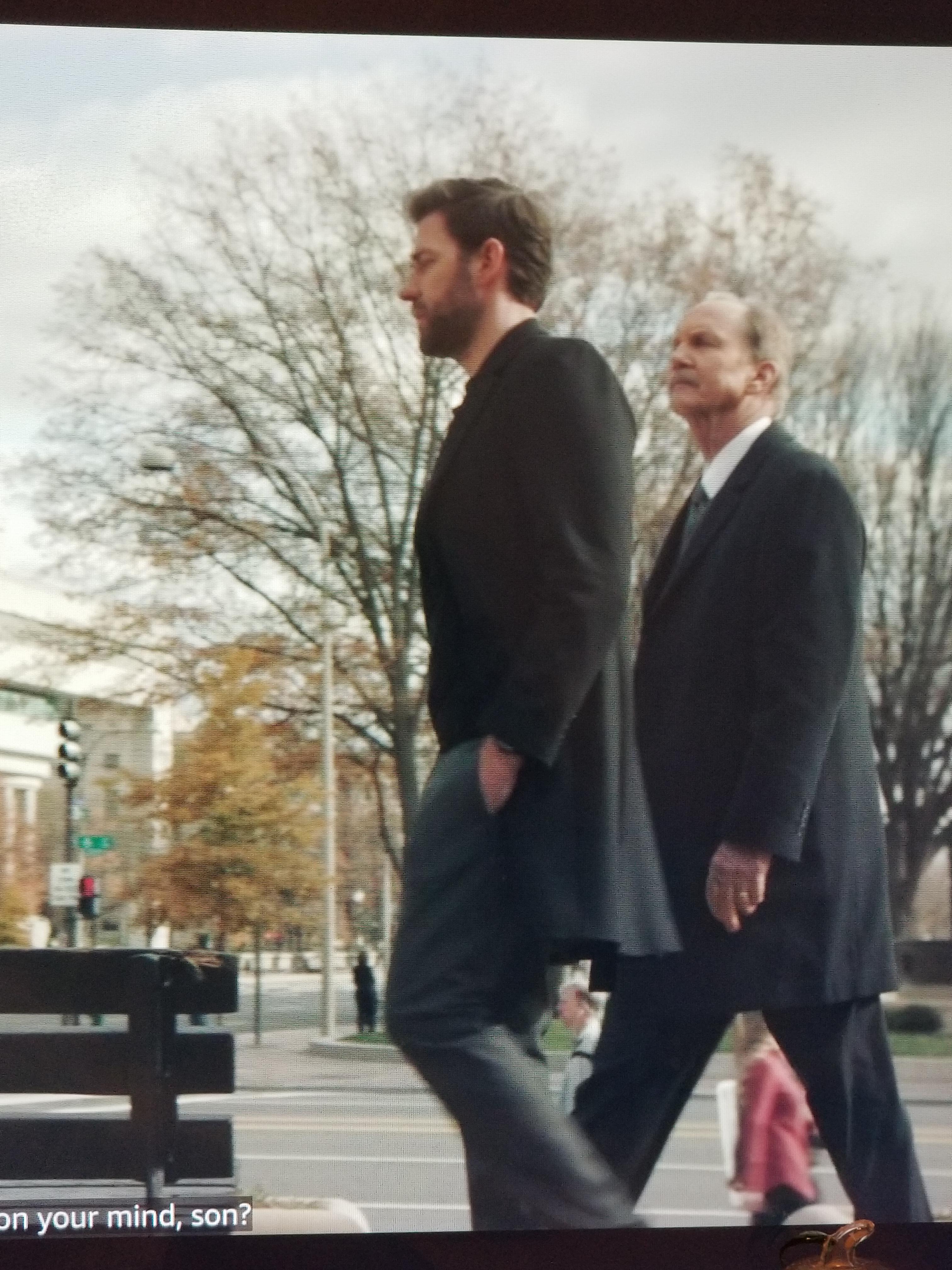 John Krasinski wearing the HELL out of this jacket in the last episode [minor spoiler?] | Scrolller