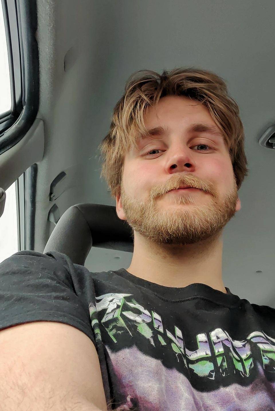 Joining the navy in a week [m20] | Scrolller