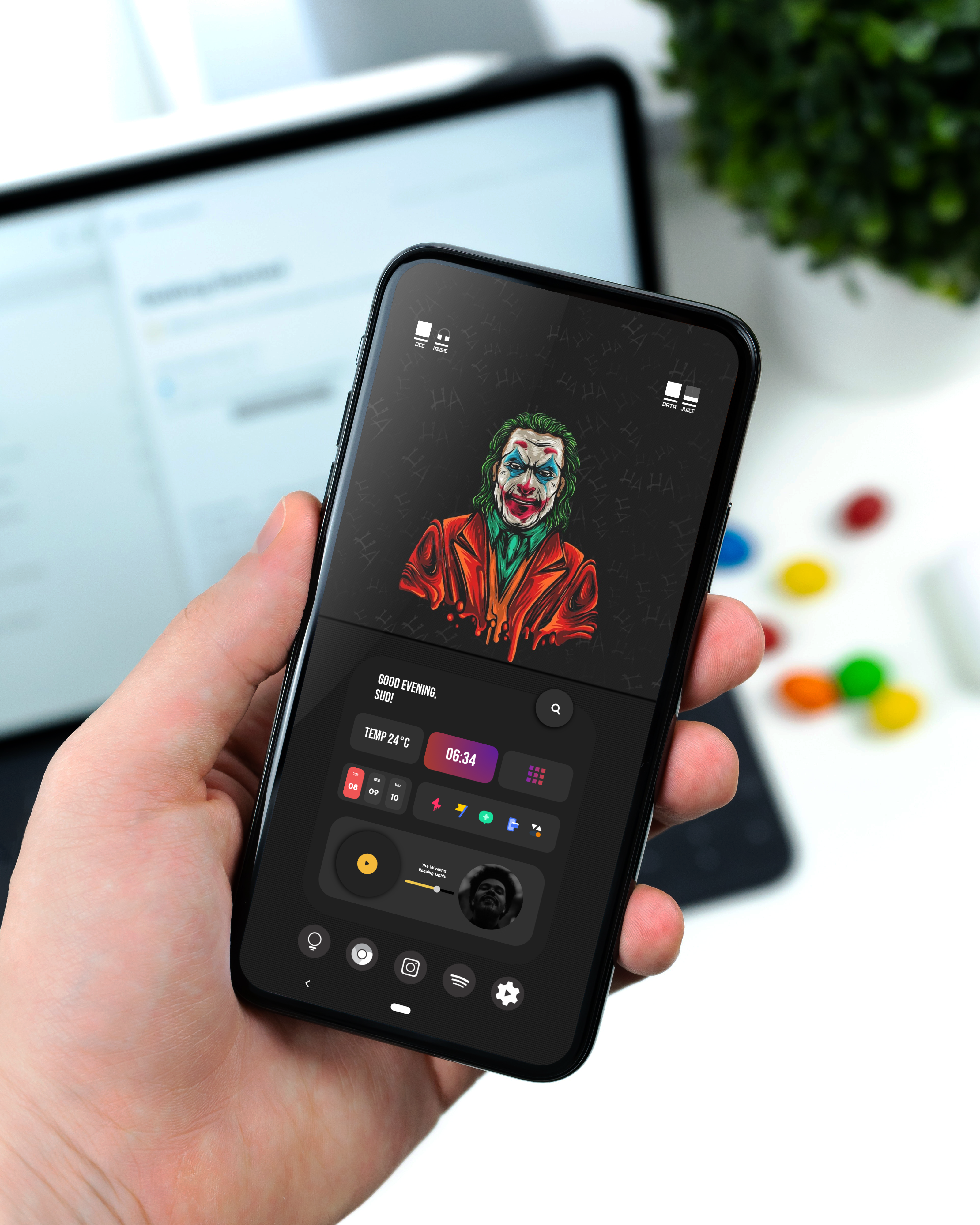 Joker Scrolller
