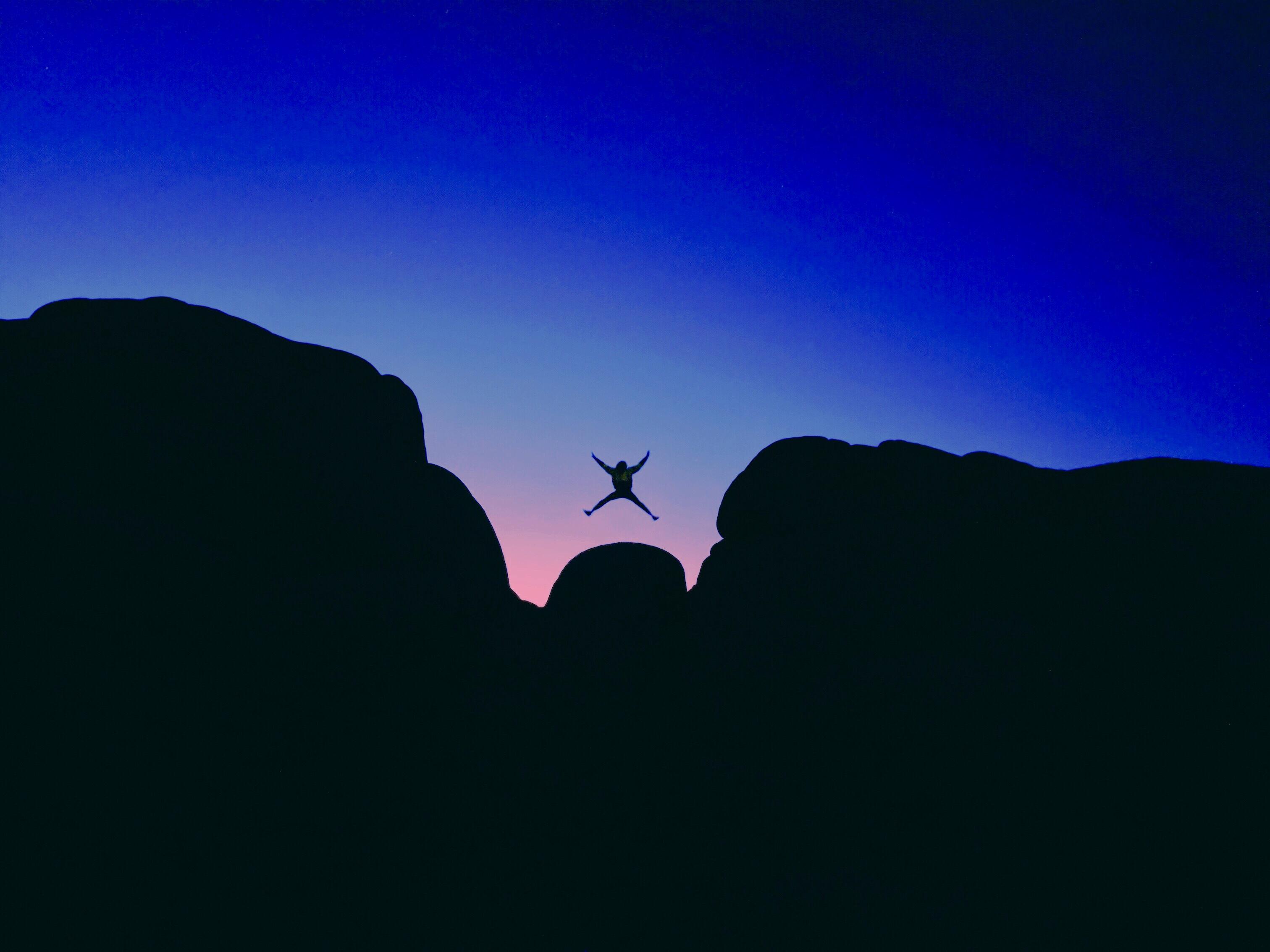 Joshua Trees - Sunset JUMPS! (OC) | Scrolller