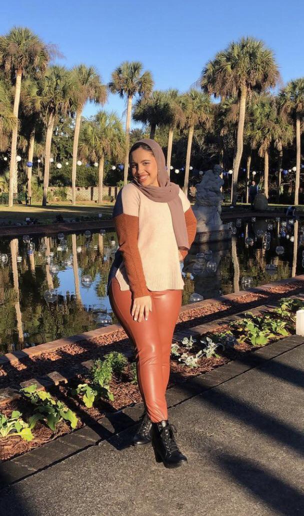 Juicy thick hijabi pt 1 | Scrolller