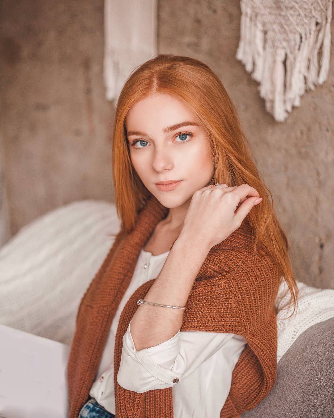 Julia Adamenko | Scrolller