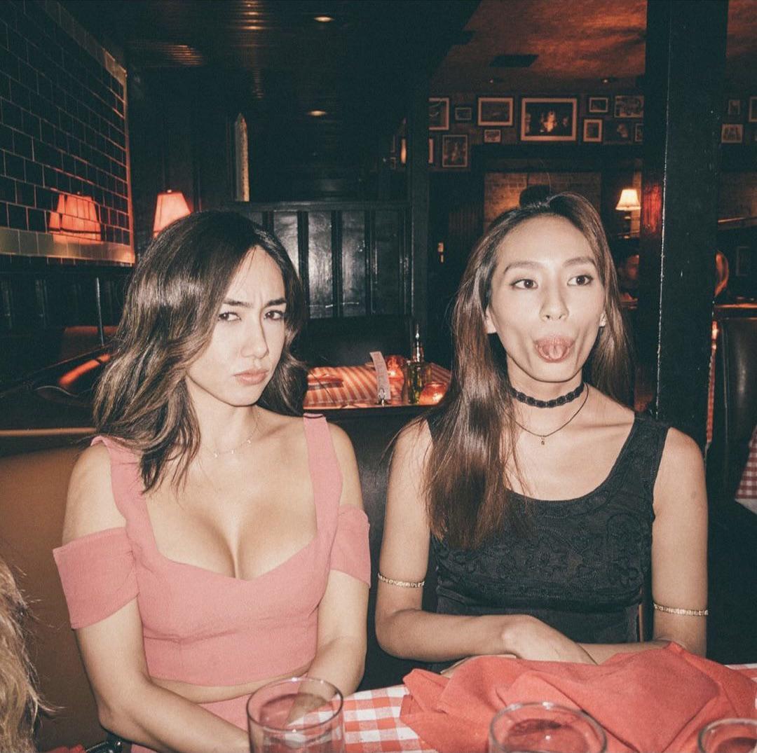 Julia pouting | Scrolller