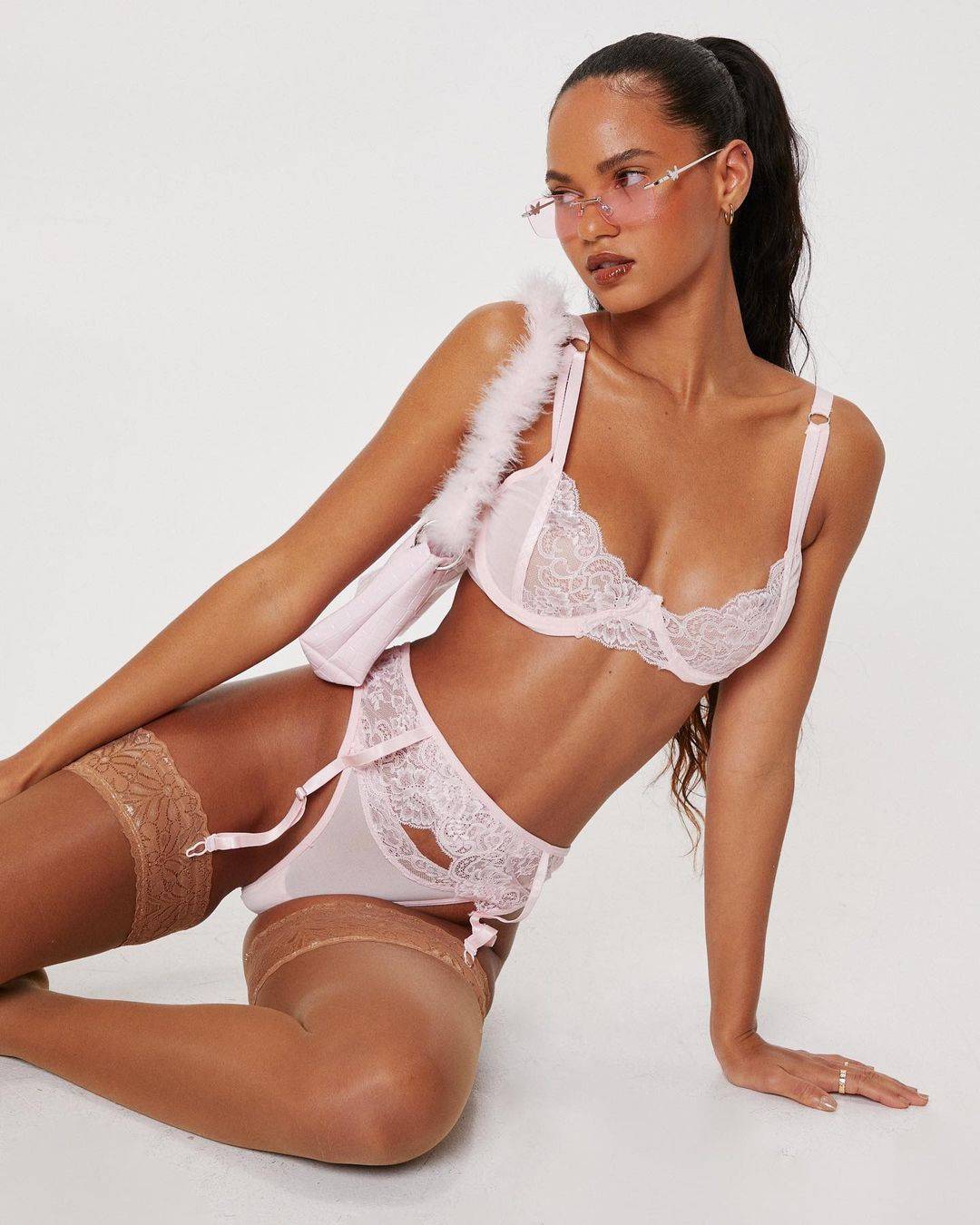 Juliana Nalu | Scrolller