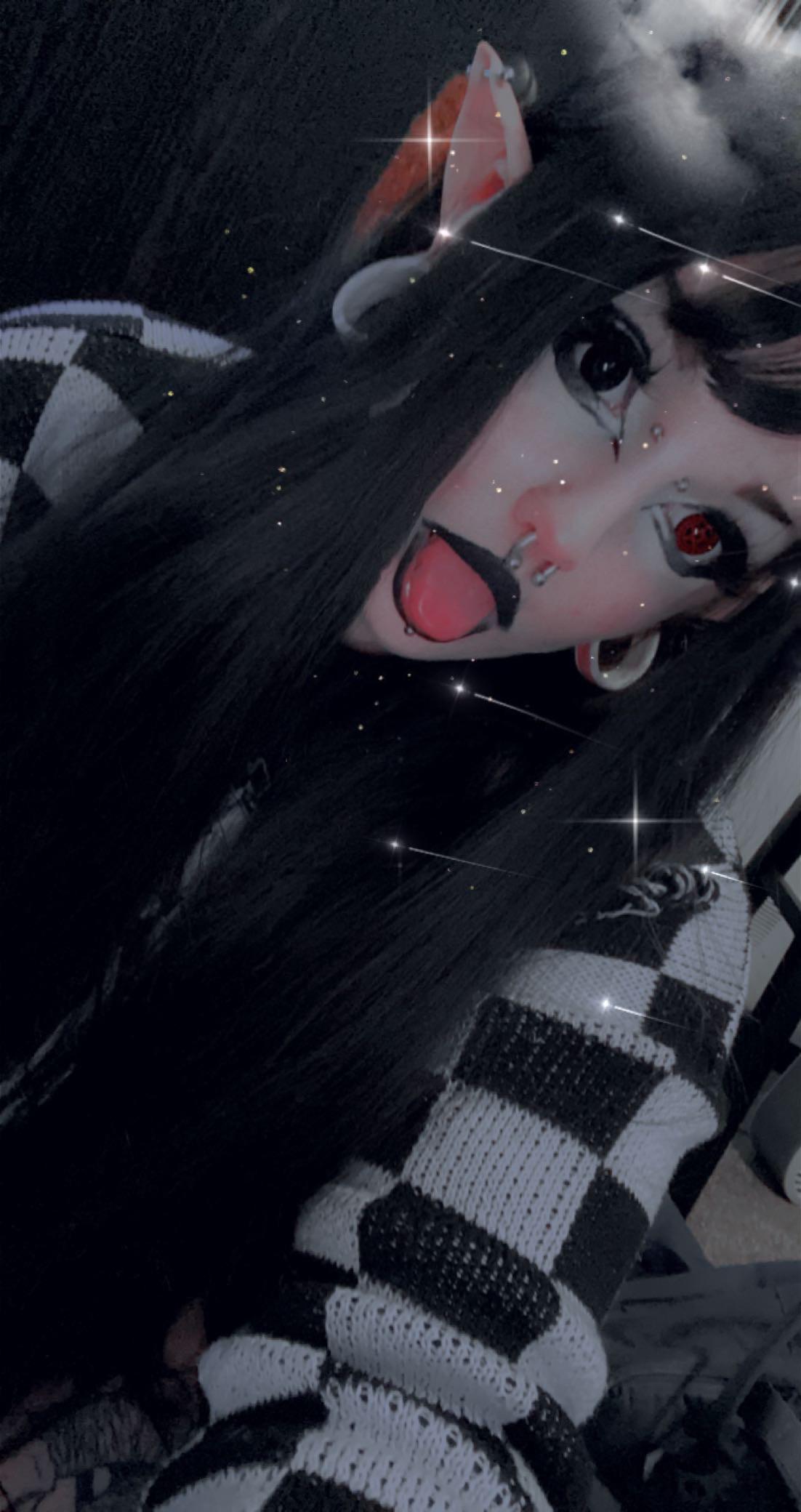 Just a goth elf (self) | Scrolller