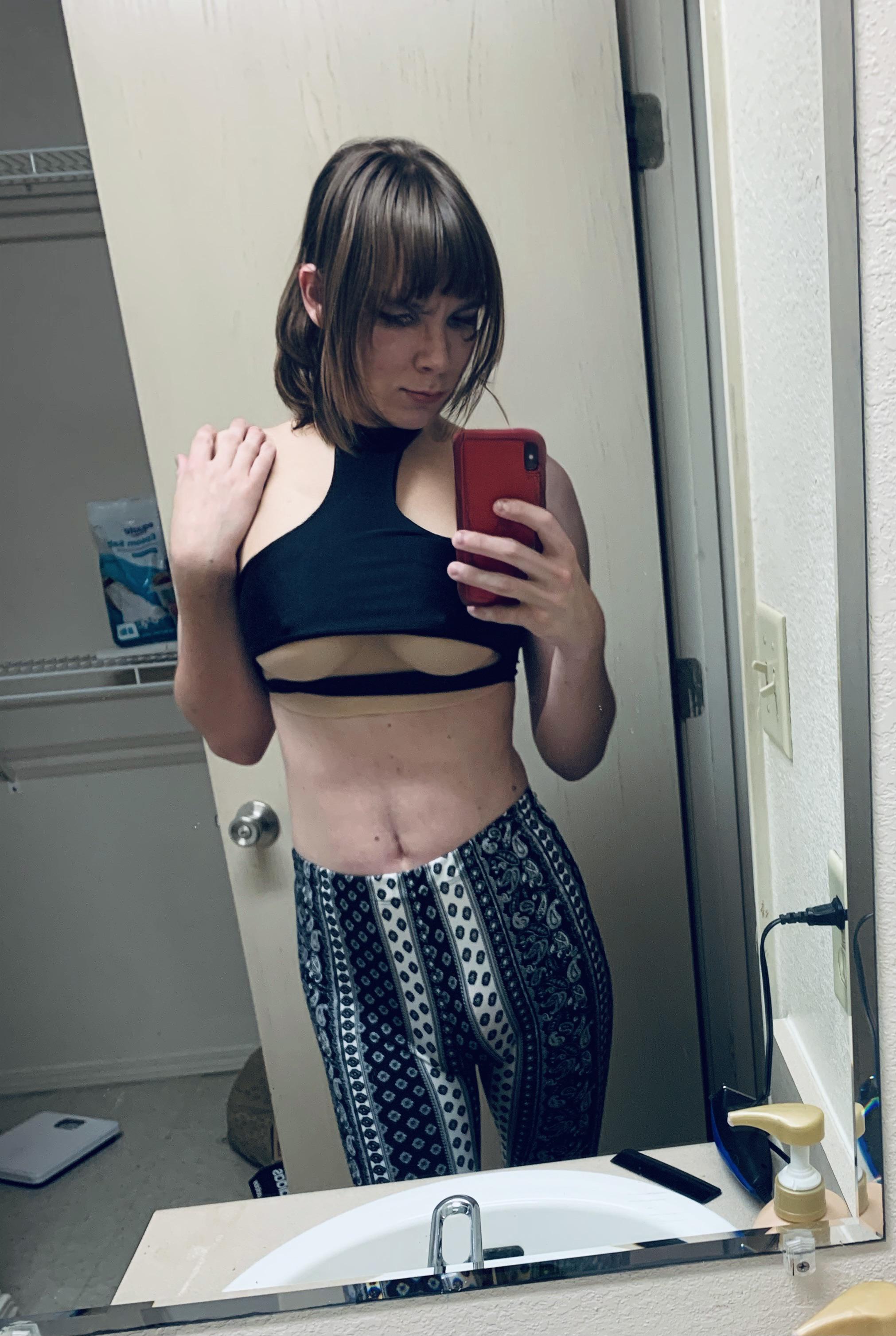 Just a lil titty for u😝 | Scrolller