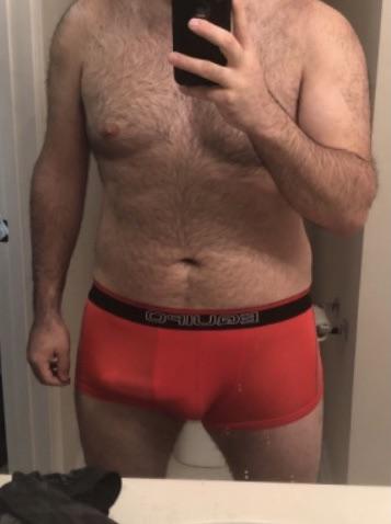 Just a little bulge | Scrolller