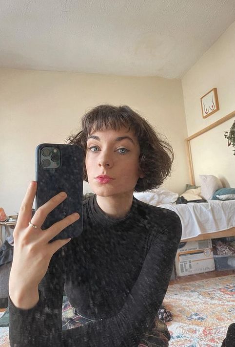 Just a little selfie {F28} | Scrolller