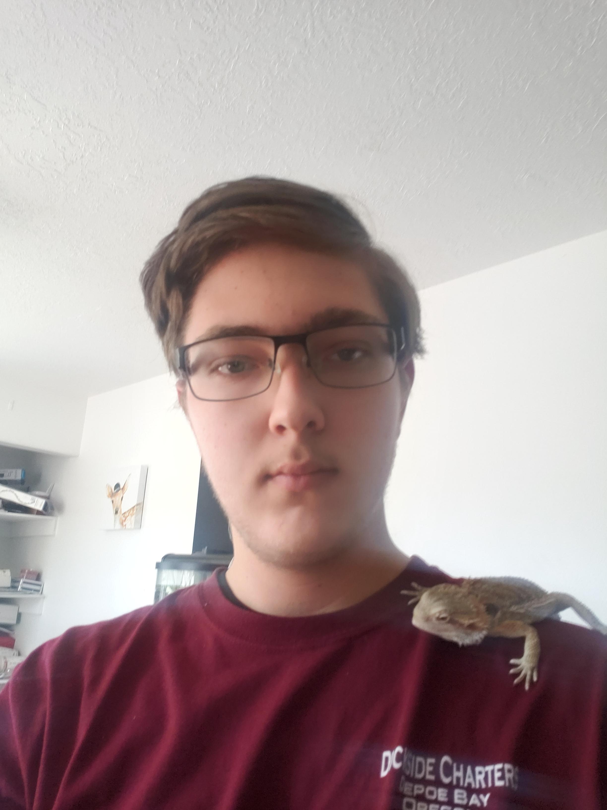 Just a random pic | Scrolller