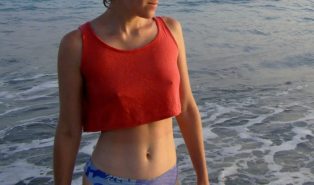 Tummy And Pokies Scrolller 5166