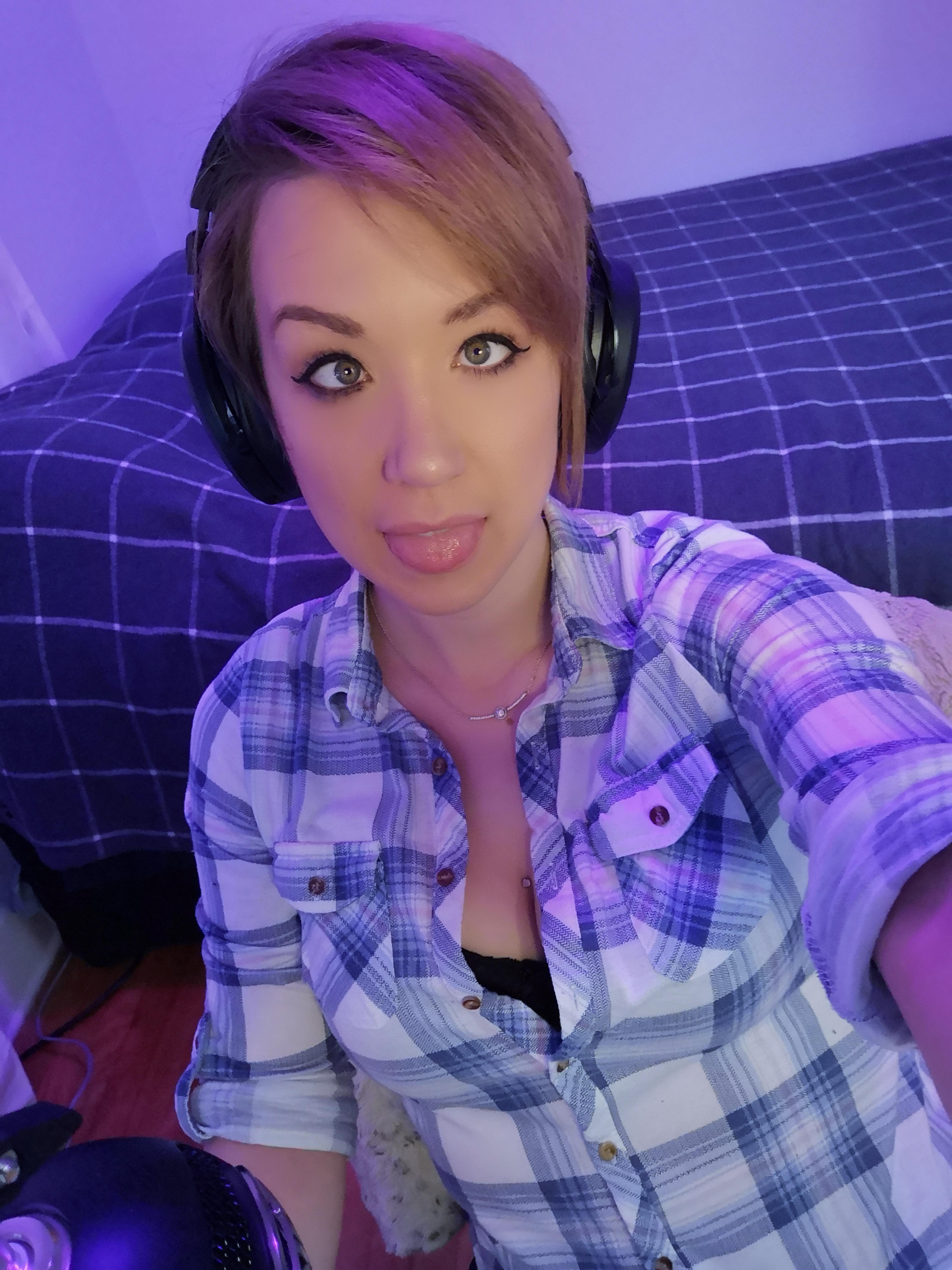 Just another silly Monday | Scrolller