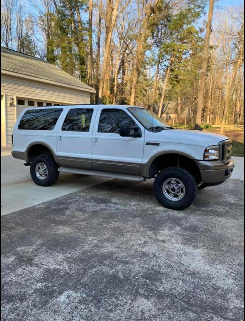 Just bought a 2003 Ford Excursion Eddie Bauer 6.8L V10 | Scrolller