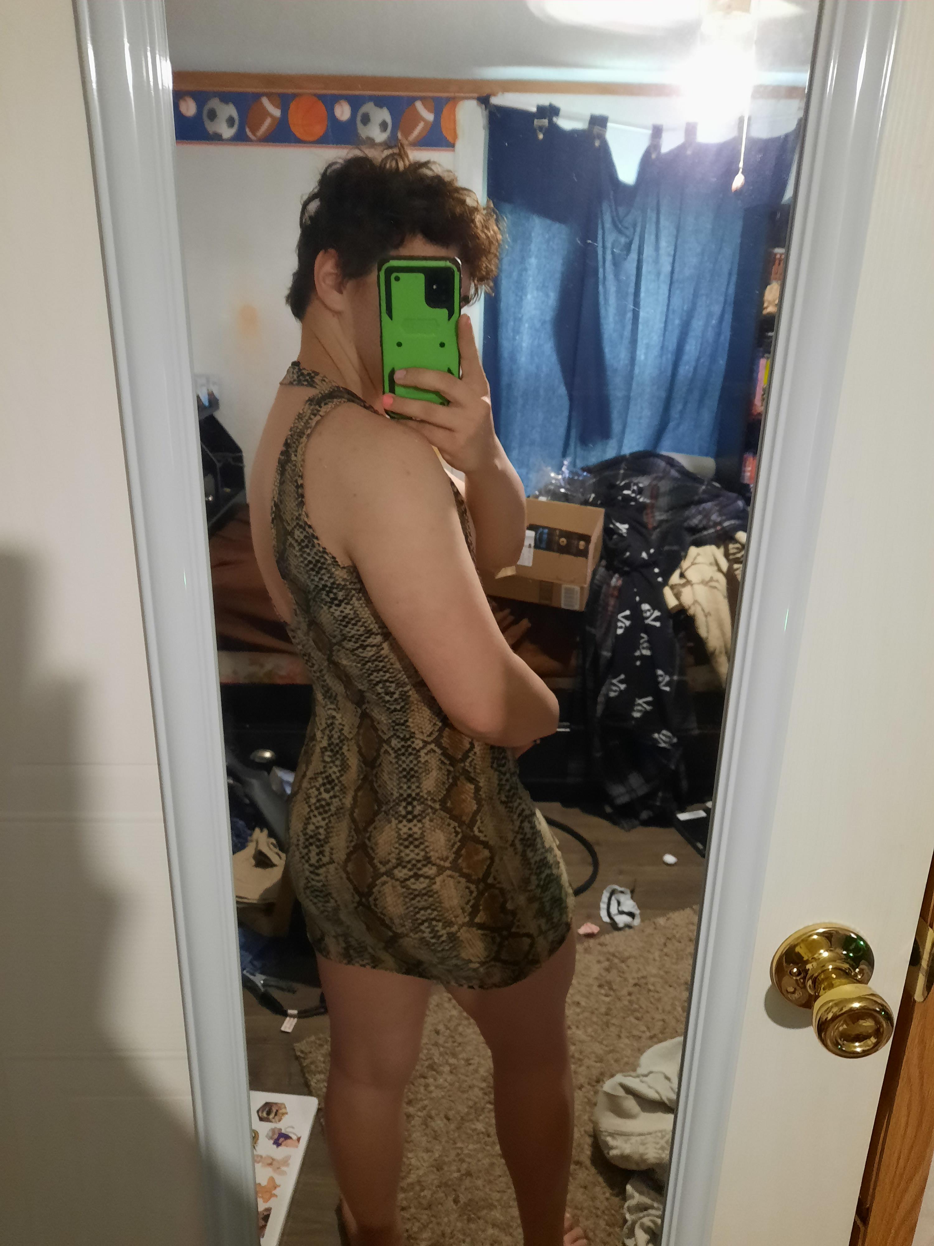 Just bought some new clothes | Scrolller