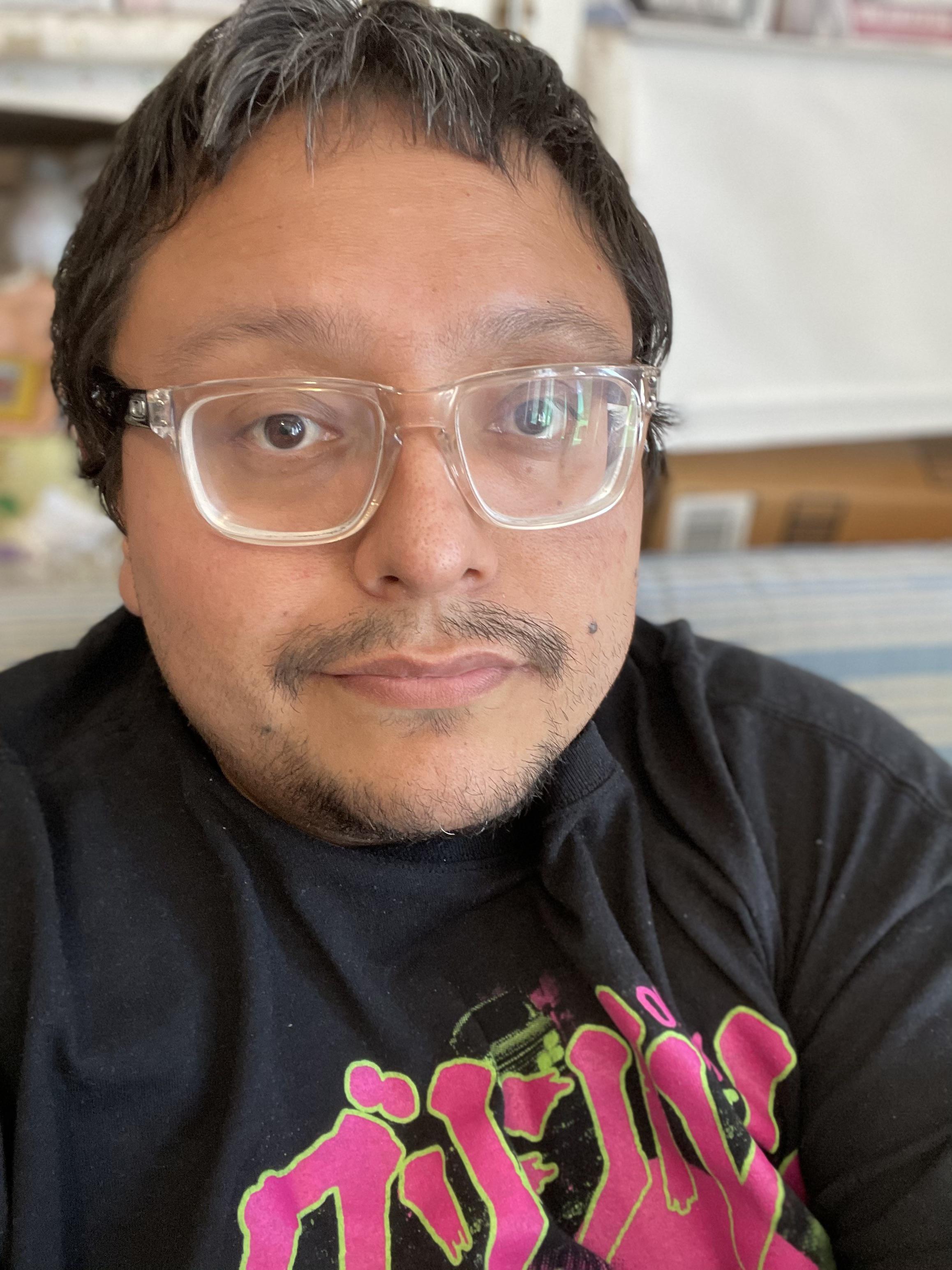 Just Chilling on a day off...feel pretty mellow... | Scrolller