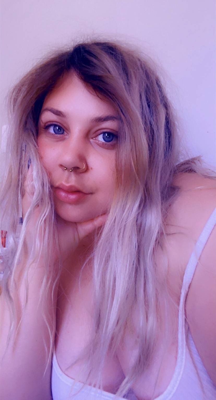 Just imagine getting humiliated by someone like me 😉💕 your poor heart won’t be able to handle it ...