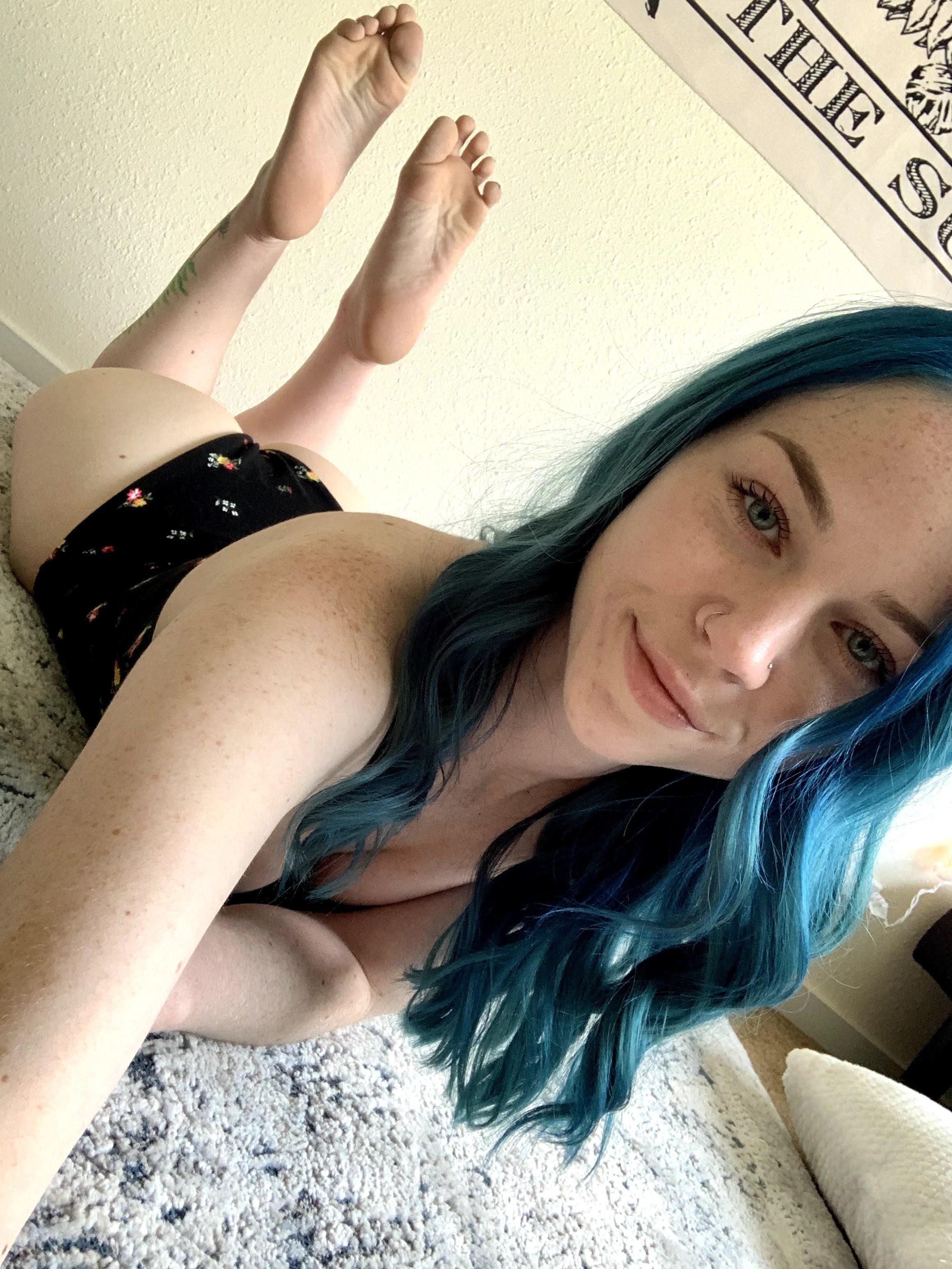 Just posing for you | Scrolller