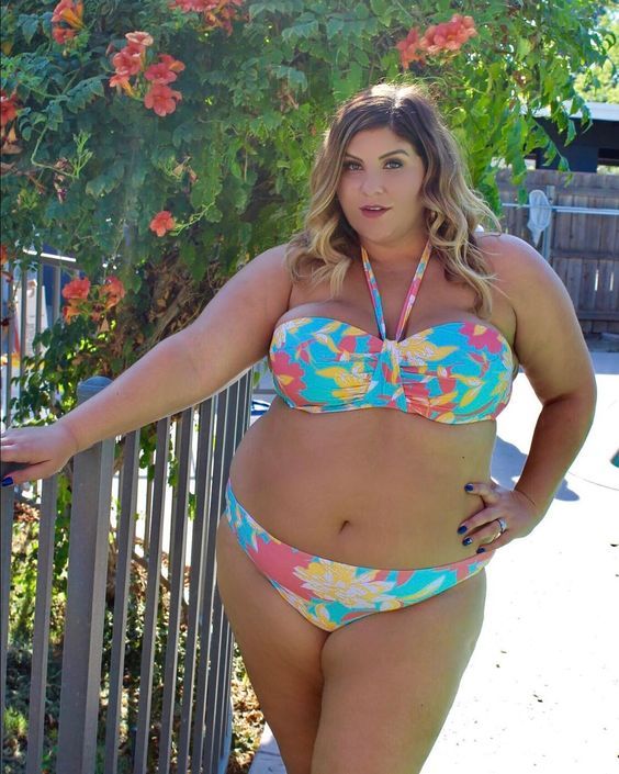 Kandi Kobain | Scrolller