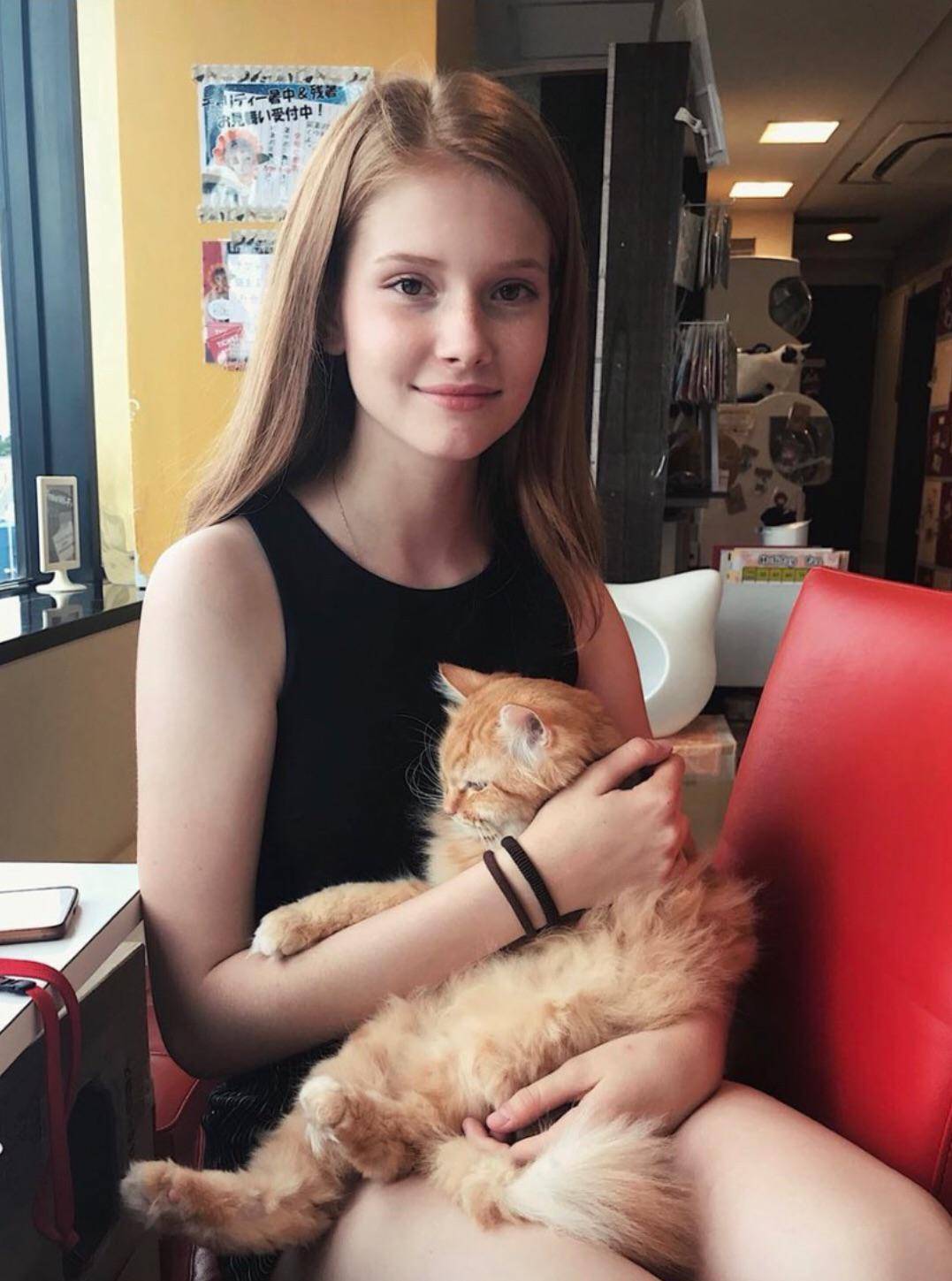 Katya Sitak | Scrolller