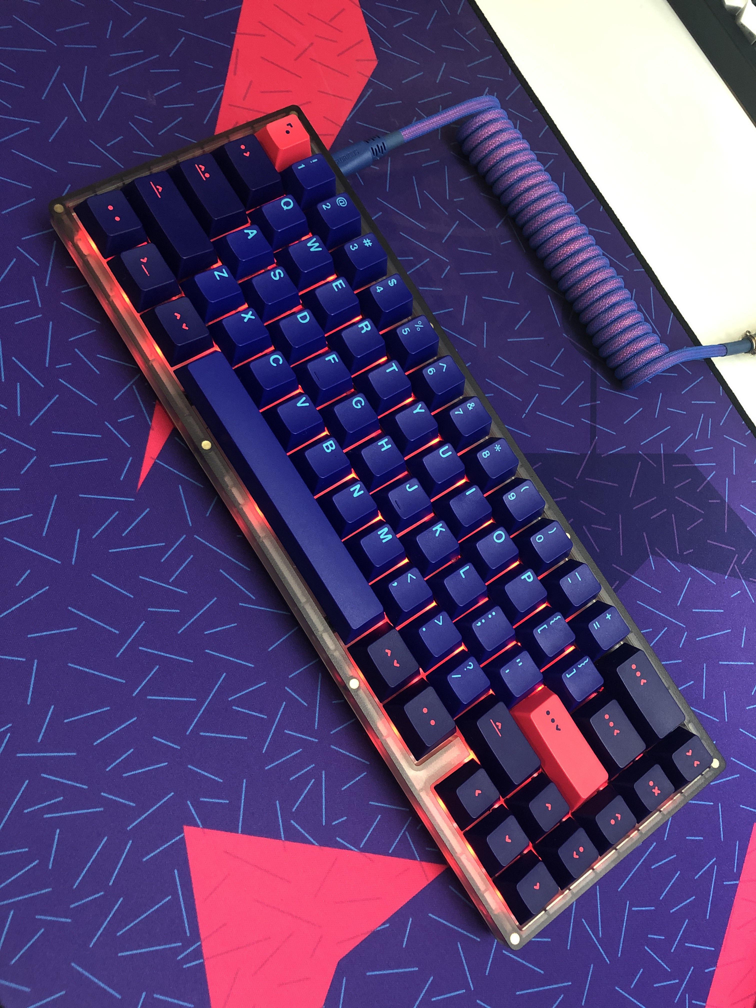 Kbd67 Lite w/ Durrock Sunflowers, GMK Laser, and PE Foam Mod | Scrolller