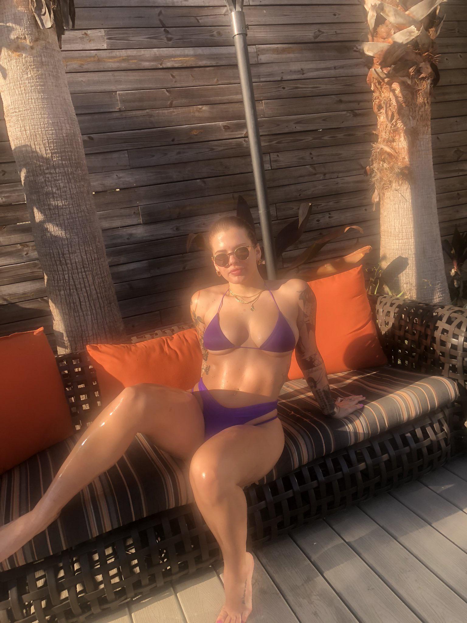 Keisha Grey | Scrolller