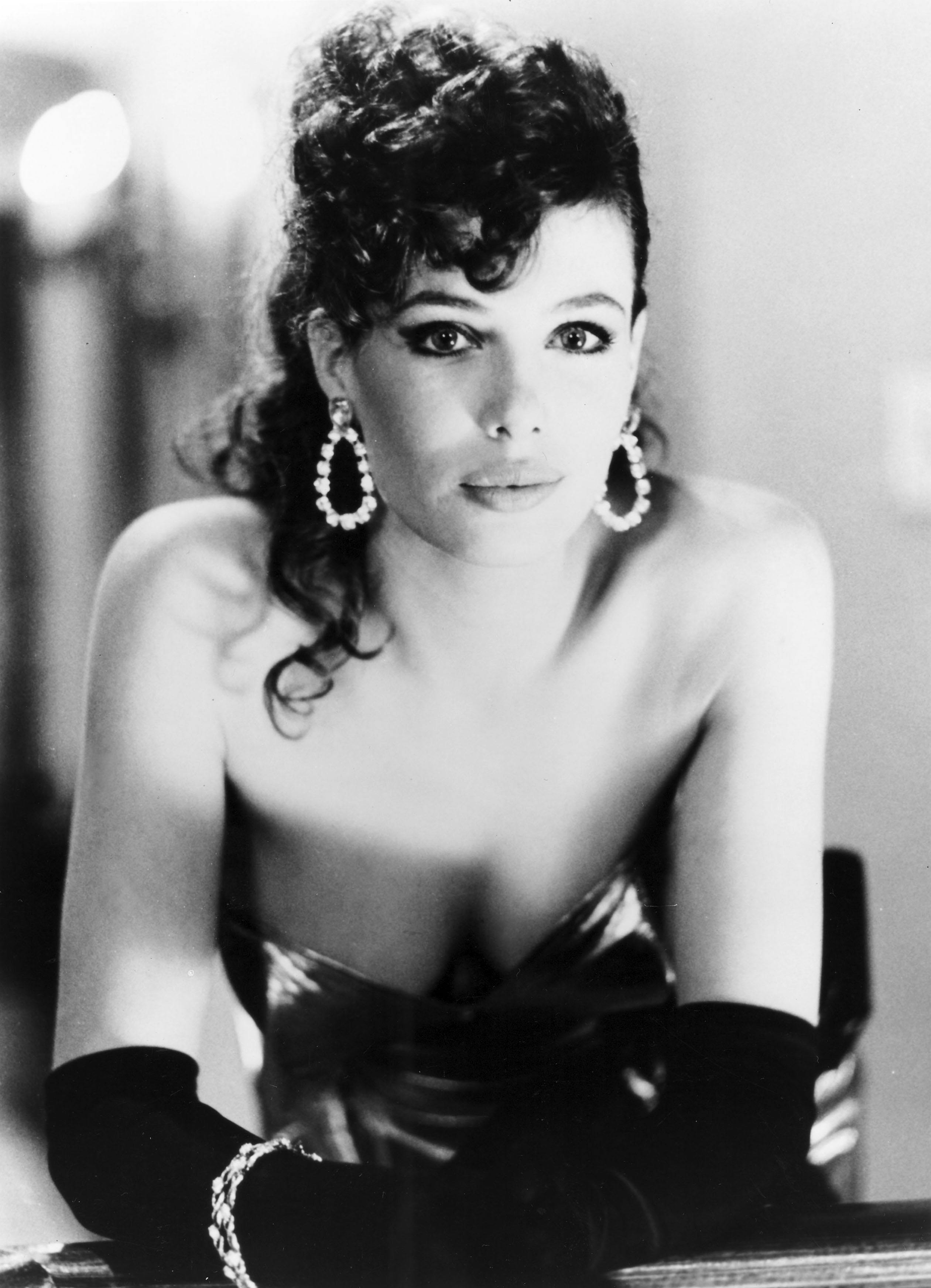 Kelly LeBrock, 1980s | Scrolller