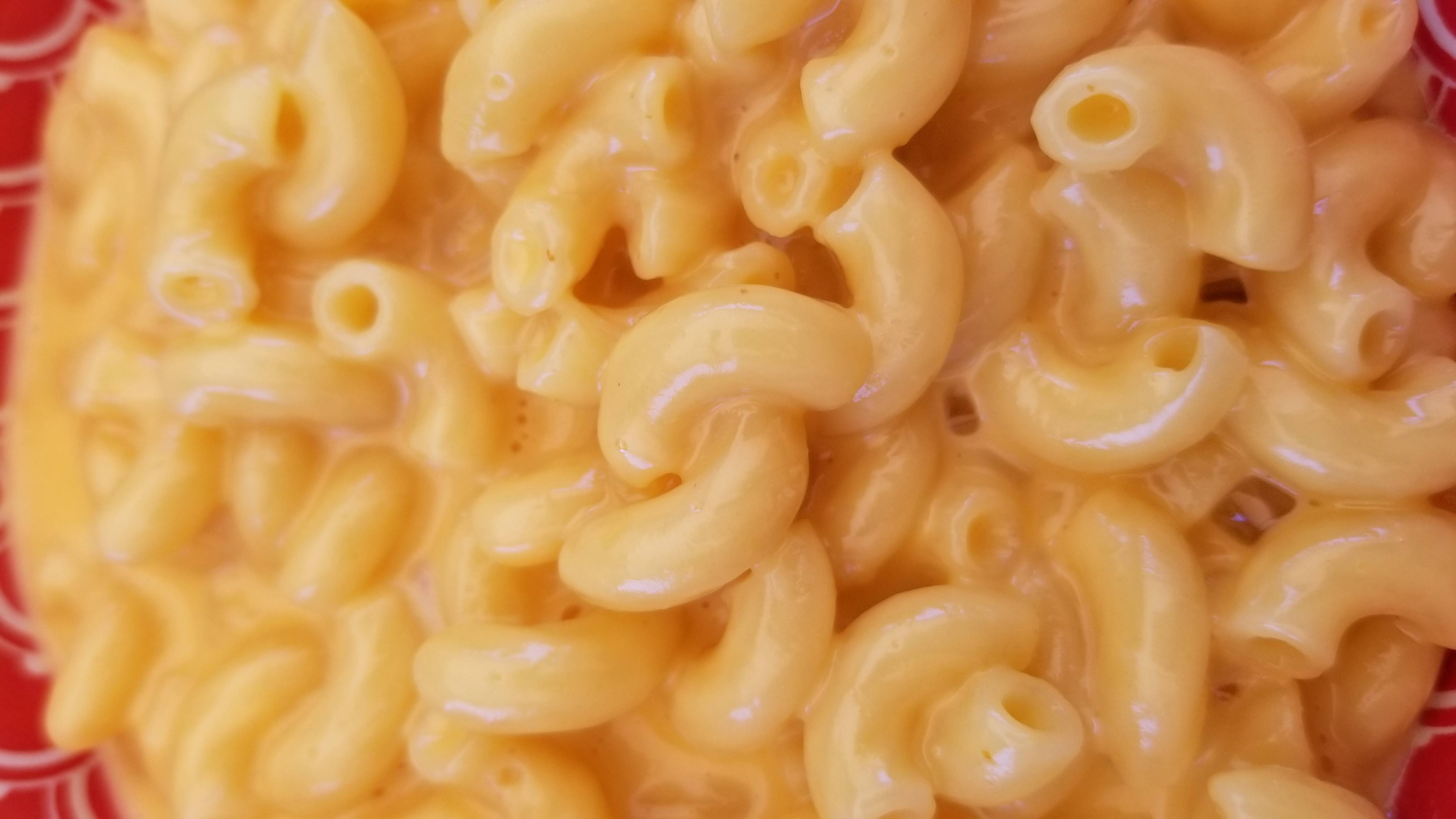 Kenji's gooey stovetop Mac n cheese | Scrolller