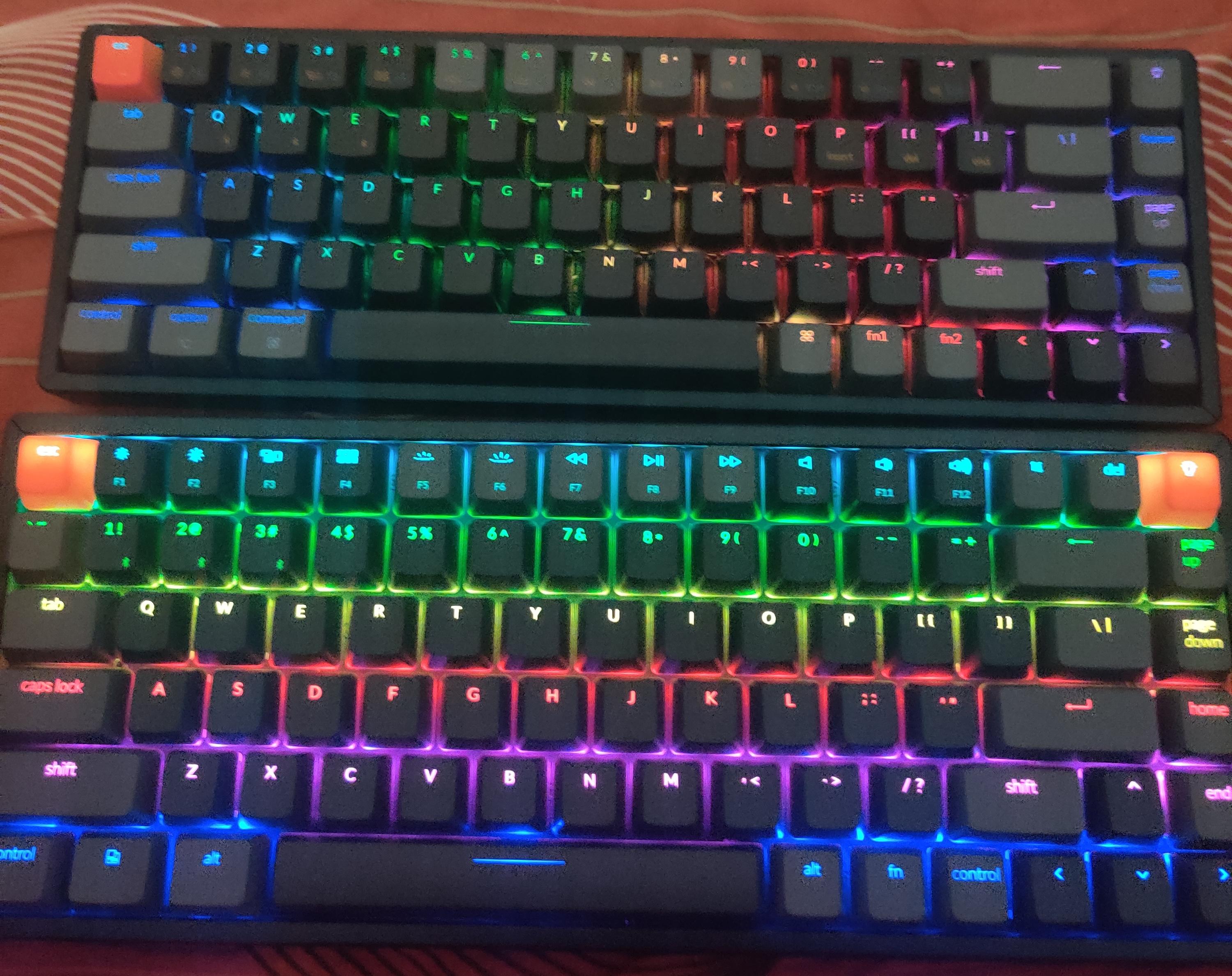 Keychron K6 vs K2. Is my K6 defective ? The colors seem dimmer. | Scrolller